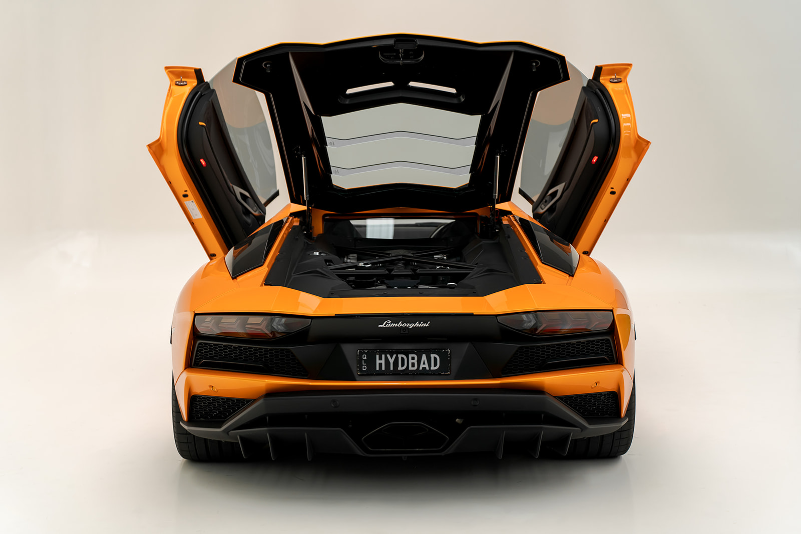 2017 LAMBORGHINI AVENTADOR LP740-4 S