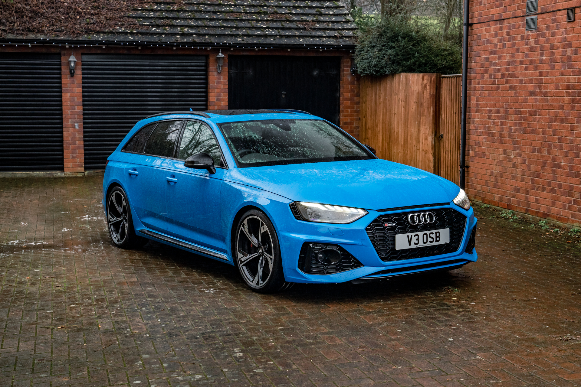 2020 AUDI RS4 AVANT for sale by auction in Gloucestershire, United Kingdom