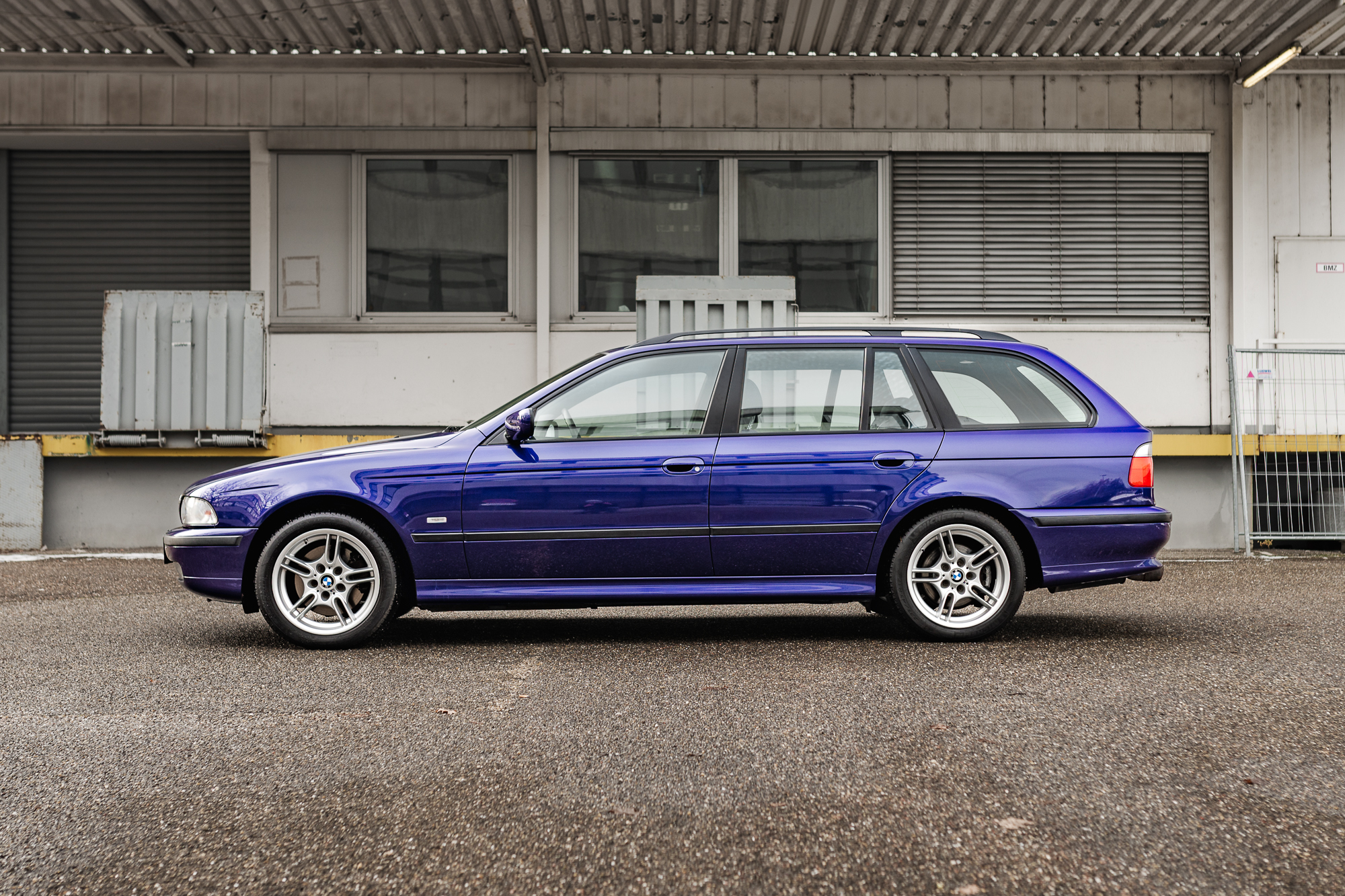 1999 BMW (E39) 540I TOURING INDIVIDUAL for sale in Karlsruhe, Germany