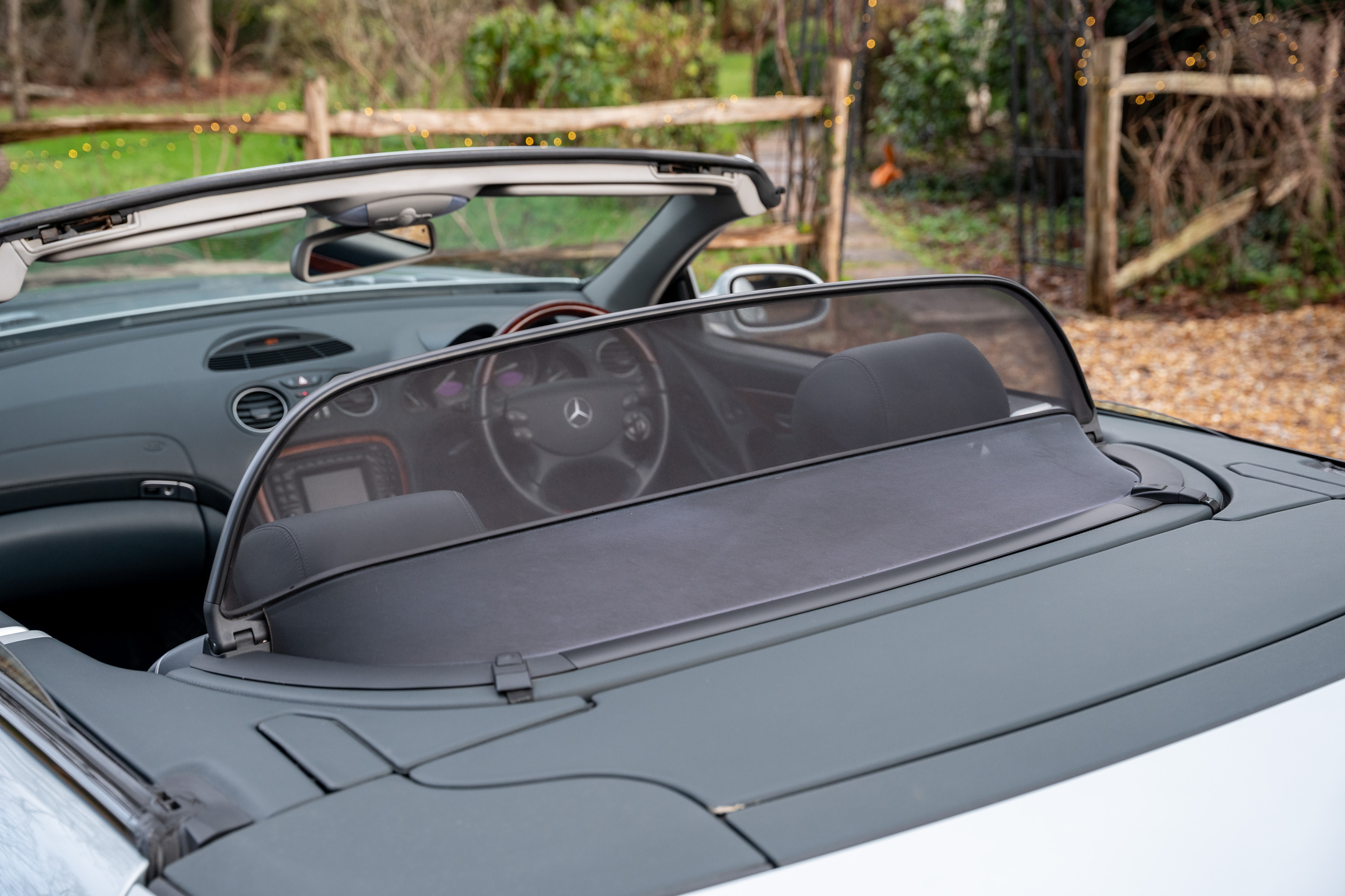 2002 MERCEDES-BENZ (R230) SL500