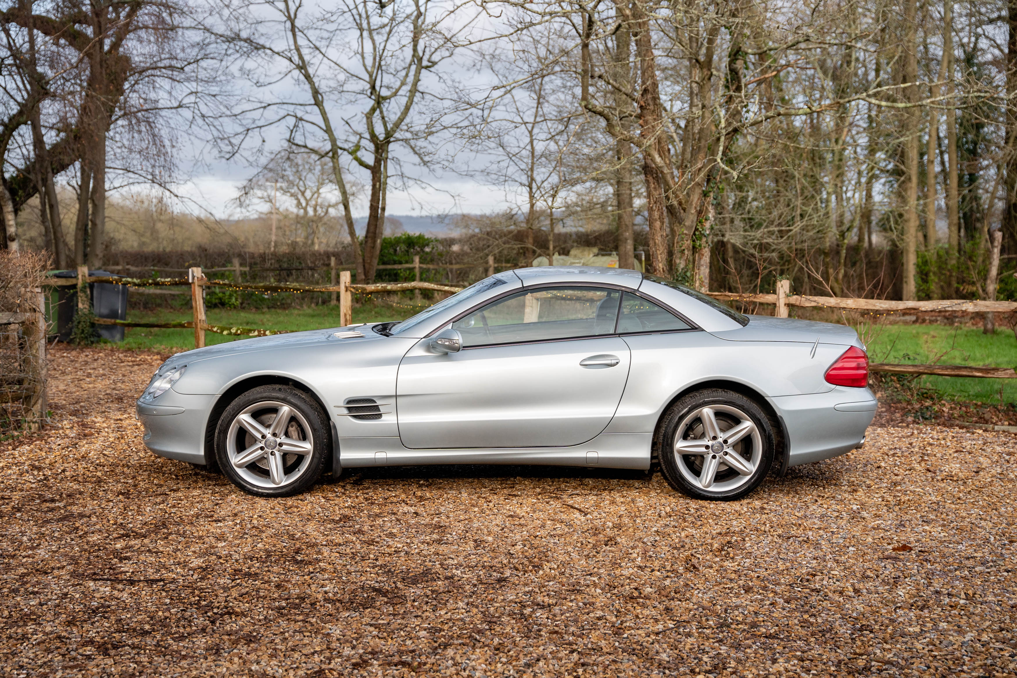 2002 MERCEDES-BENZ (R230) SL500