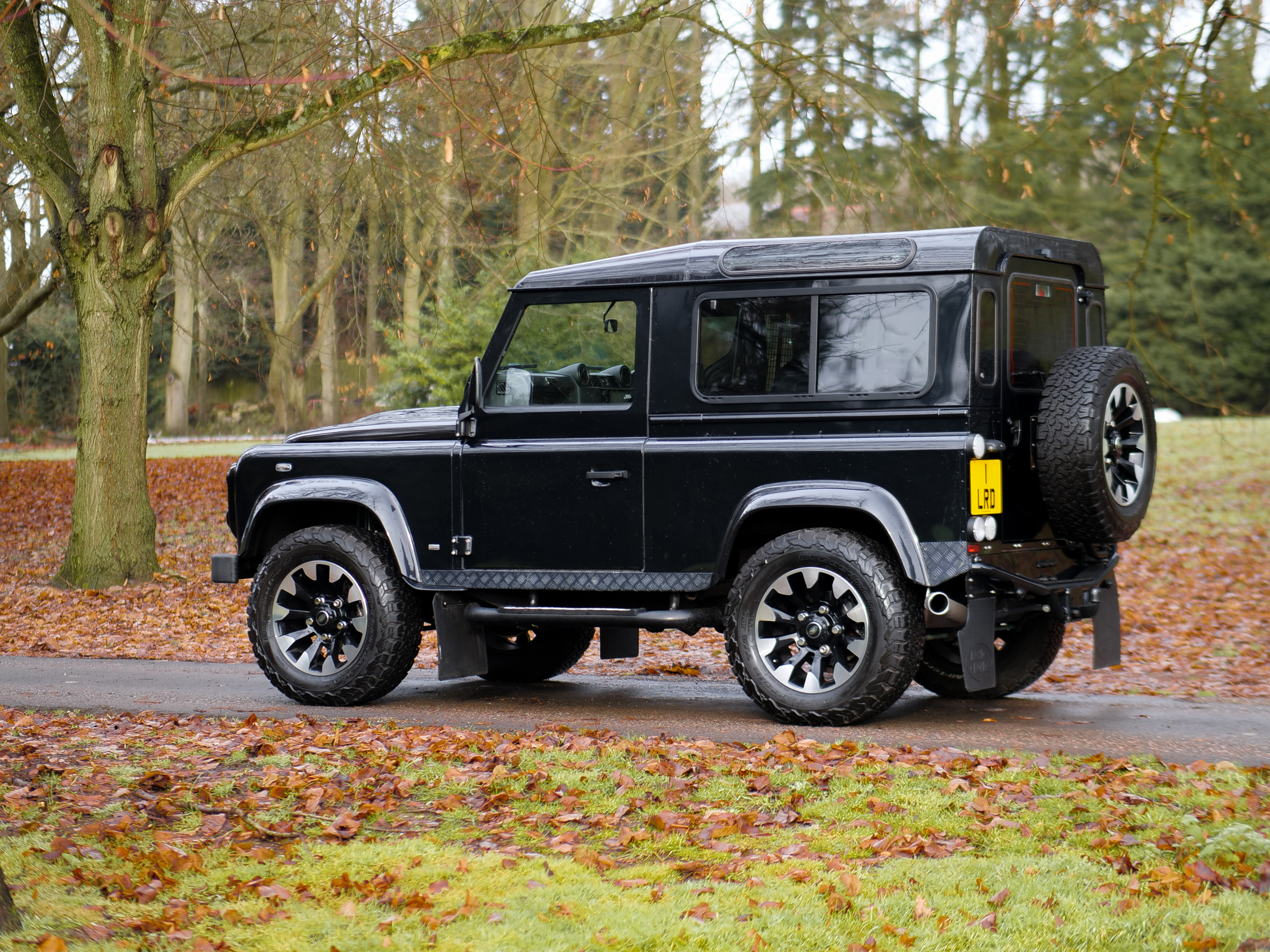 2011 LAND ROVER DEFENDER 90 5.0 V8 ‘OVERFINCH ICON RS’ - 25,637 MILES