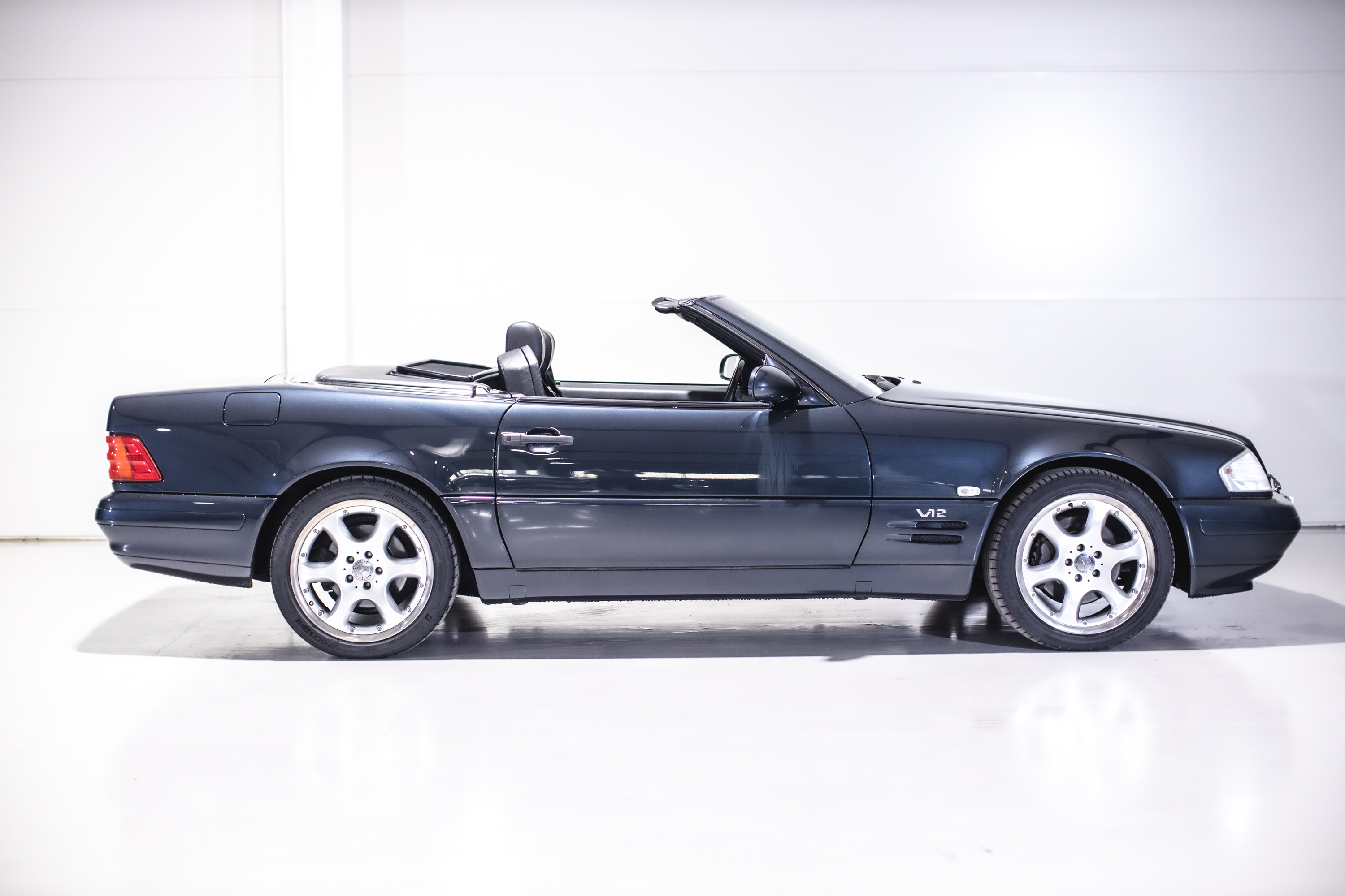 1998 MERCEDES-BENZ (R129) SL600 for sale by auction in Uppsala, Sweden