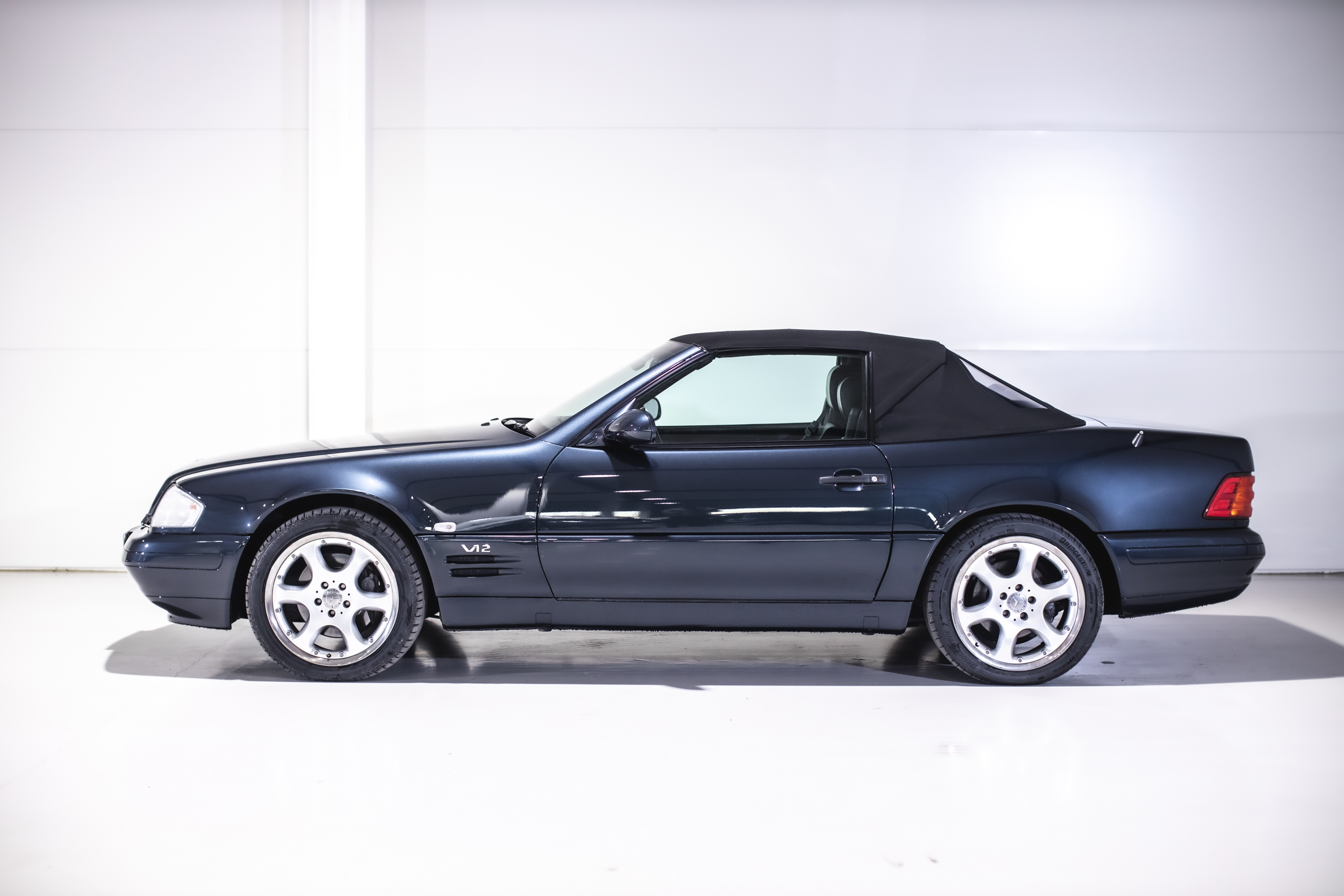 1998 MERCEDES-BENZ (R129) SL600 for sale by auction in Uppsala, Sweden