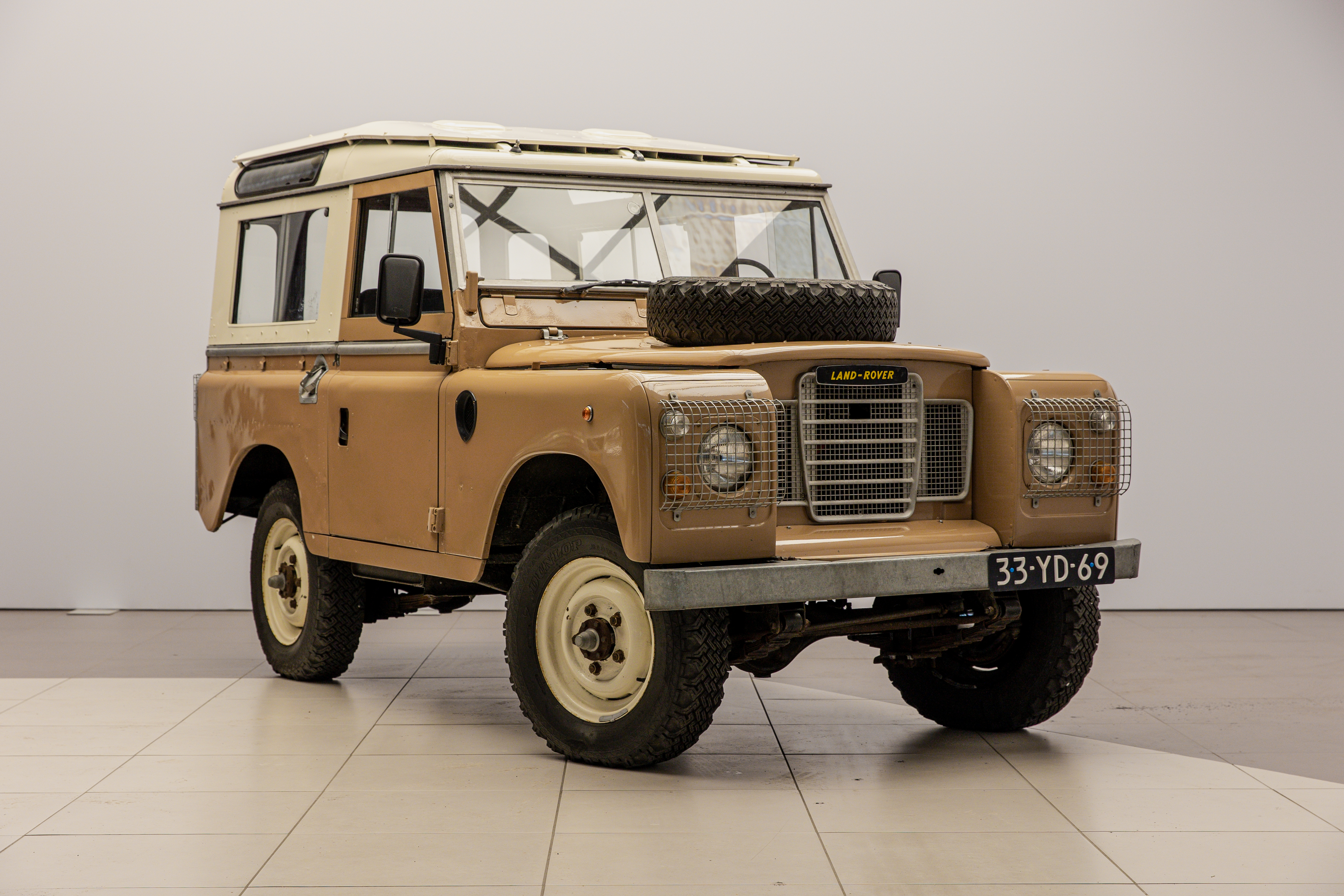 1976 LAND ROVER SERIES III 88"