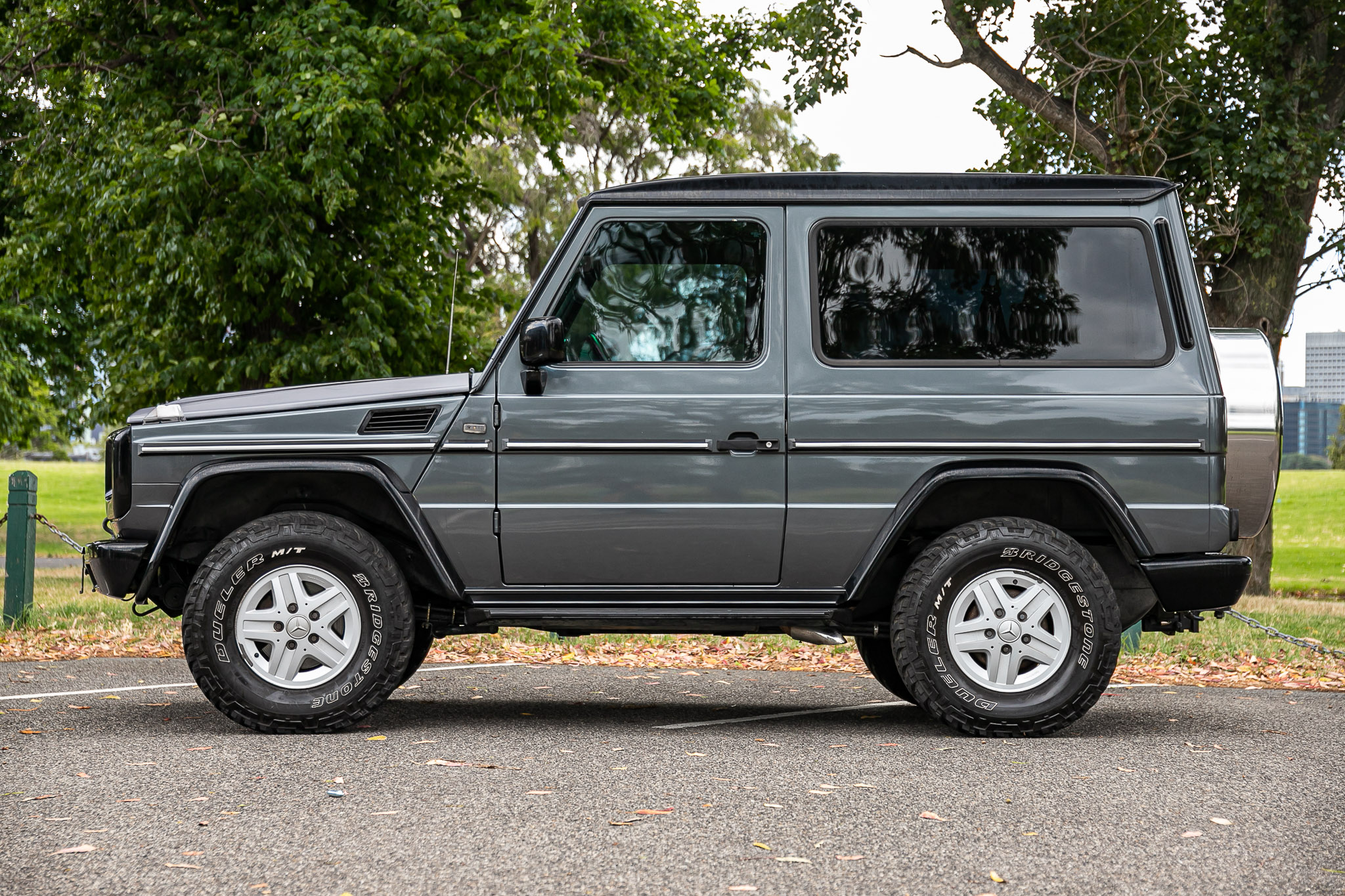 1993 MERCEDES-BENZ (W463) 300 GE SWB