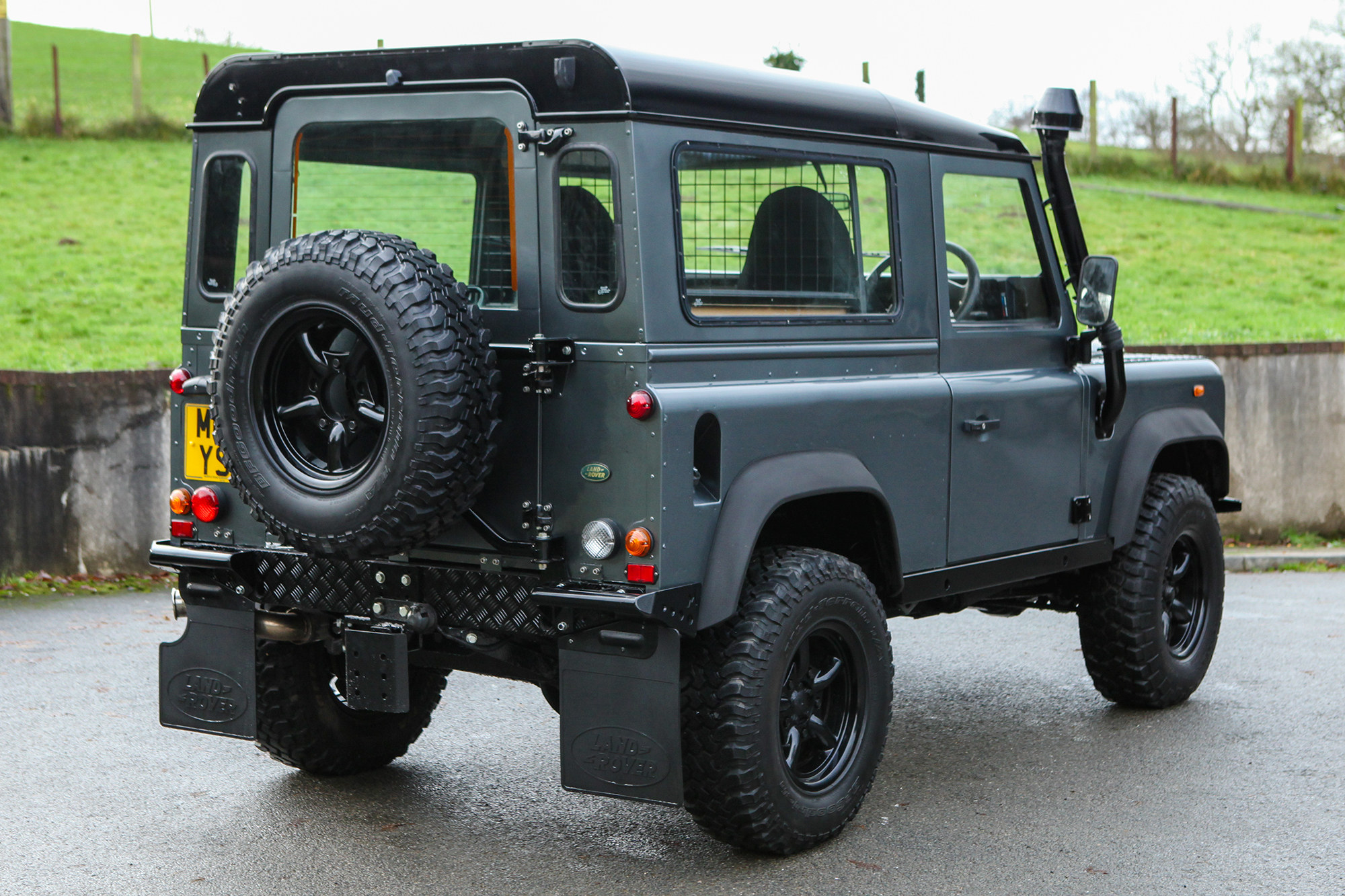 2001 LAND ROVER DEFENDER 90 - 57,511 MILES for sale by auction in South ...