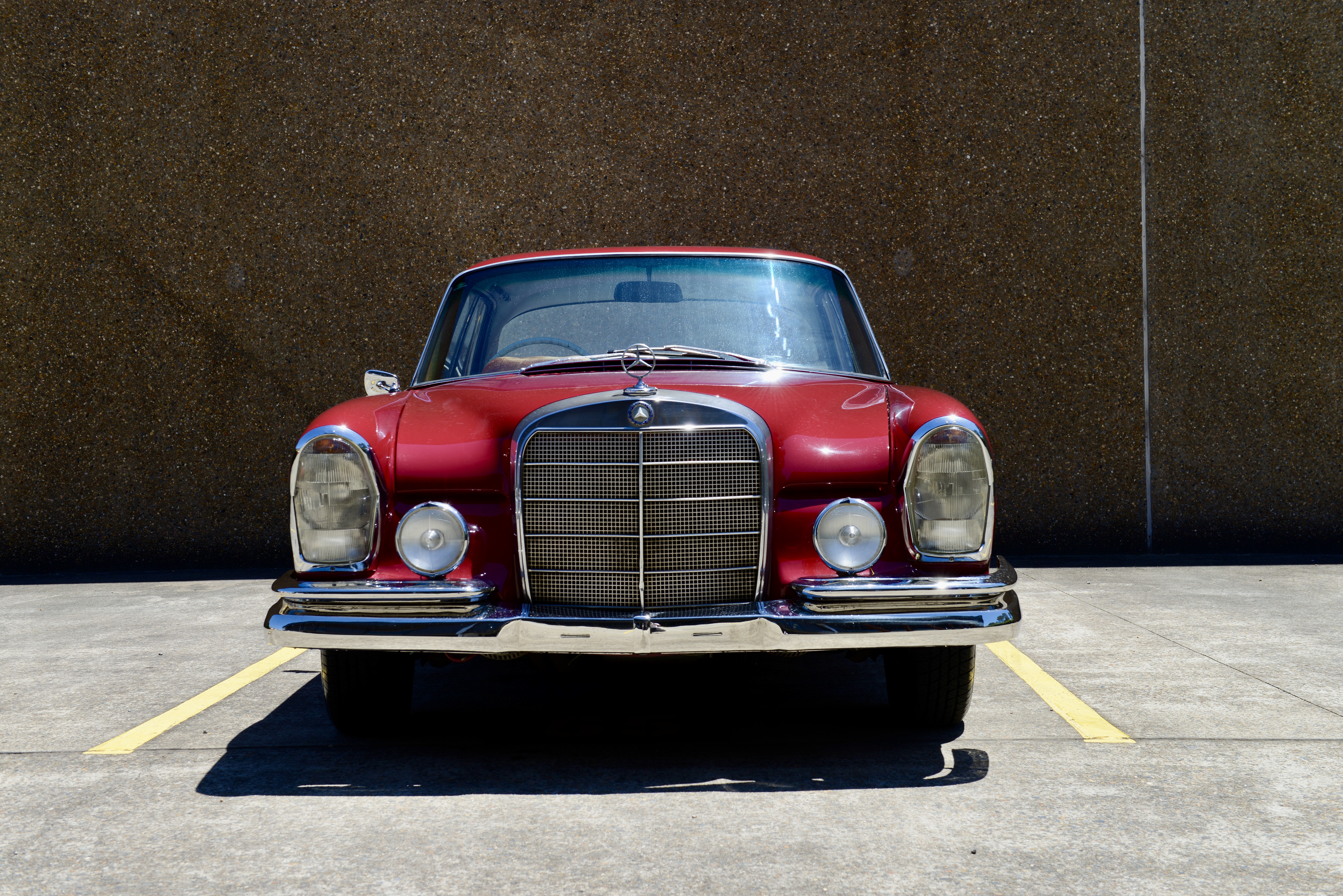 1963 MERCEDES-BENZ (W111) 220SE COUPE