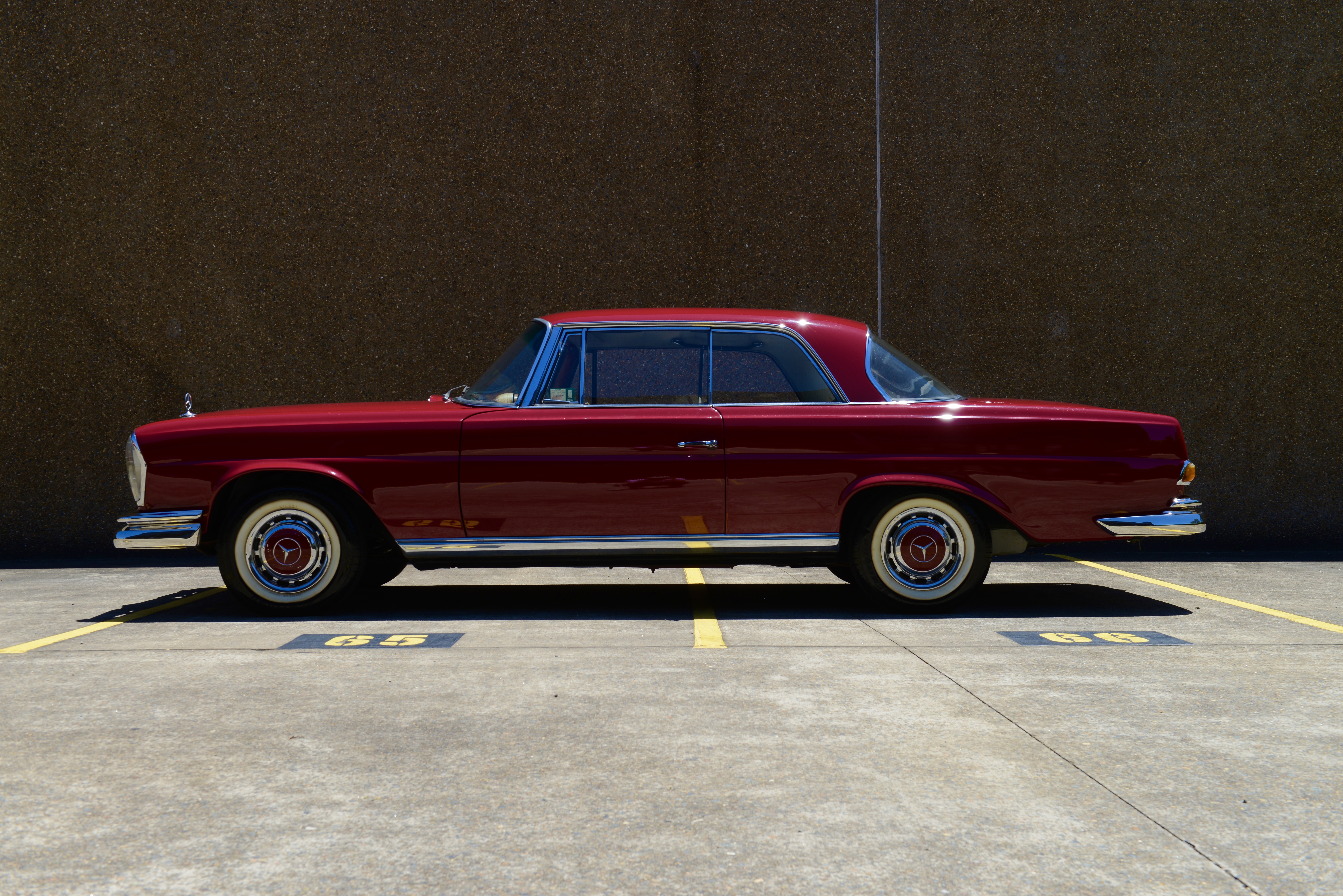 1963 MERCEDES-BENZ (W111) 220SE COUPE
