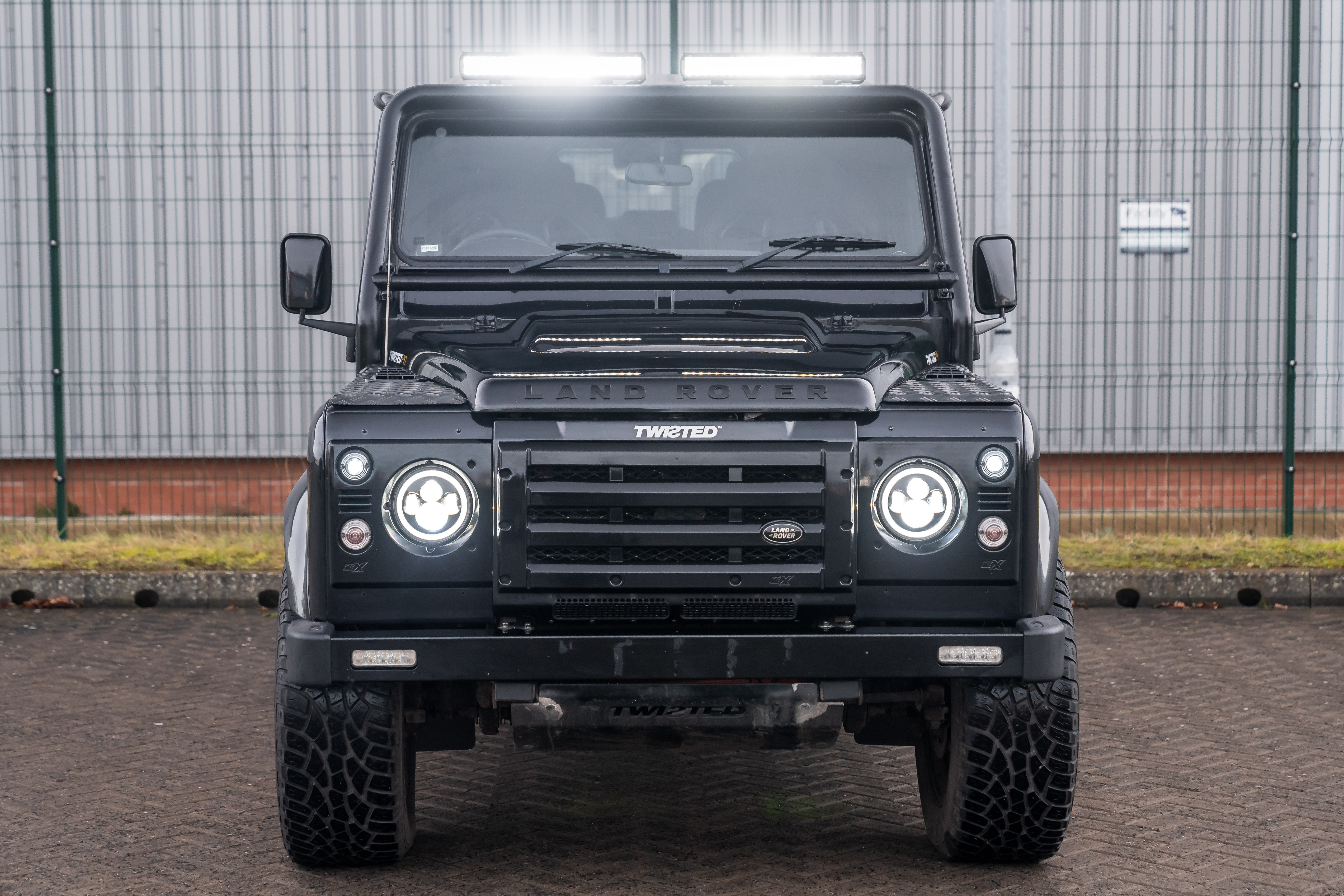 2012 LAND ROVER DEFENDER 110 XS 'TWISTED P10'
