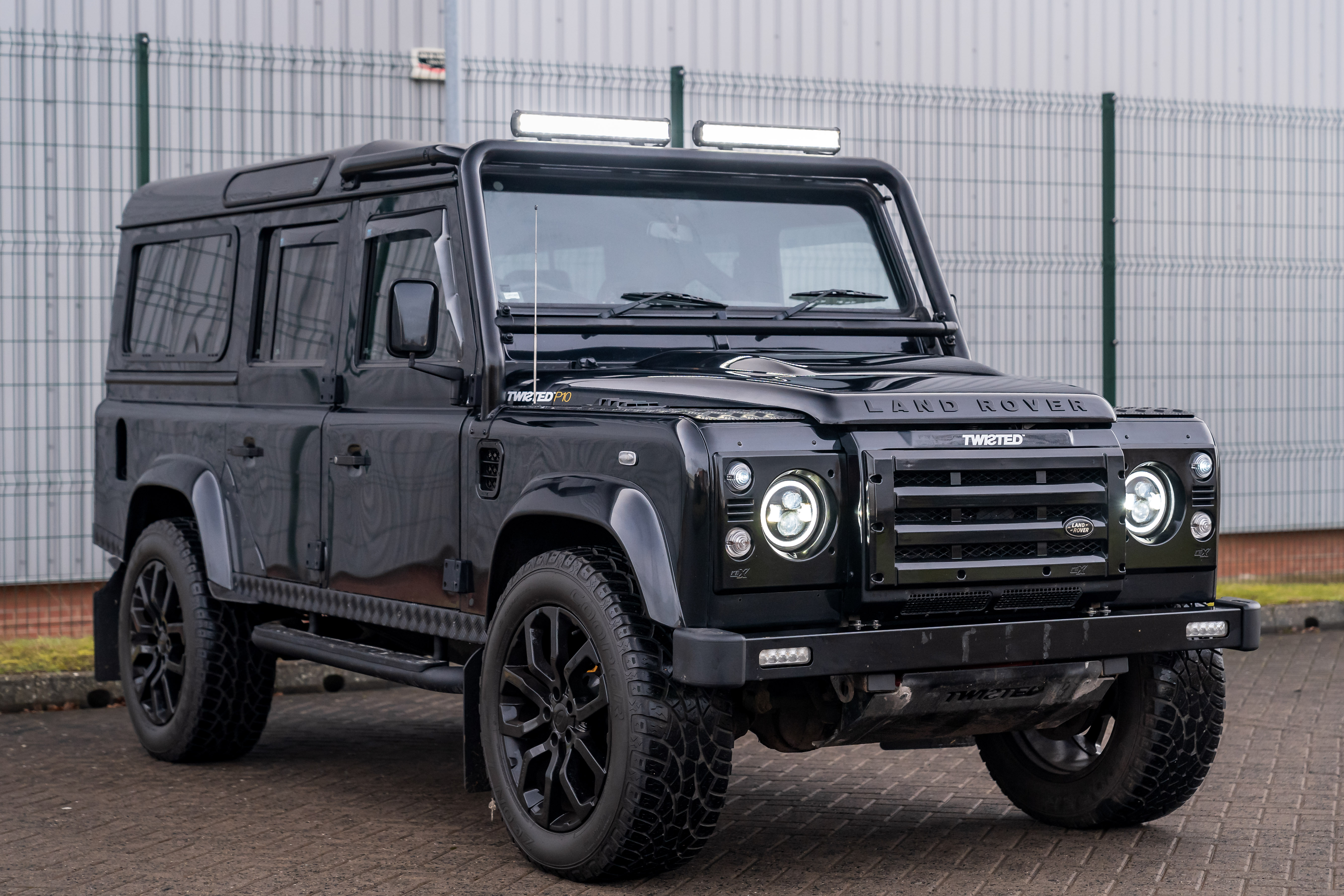 2012 LAND ROVER DEFENDER 110 XS 'TWISTED P10'