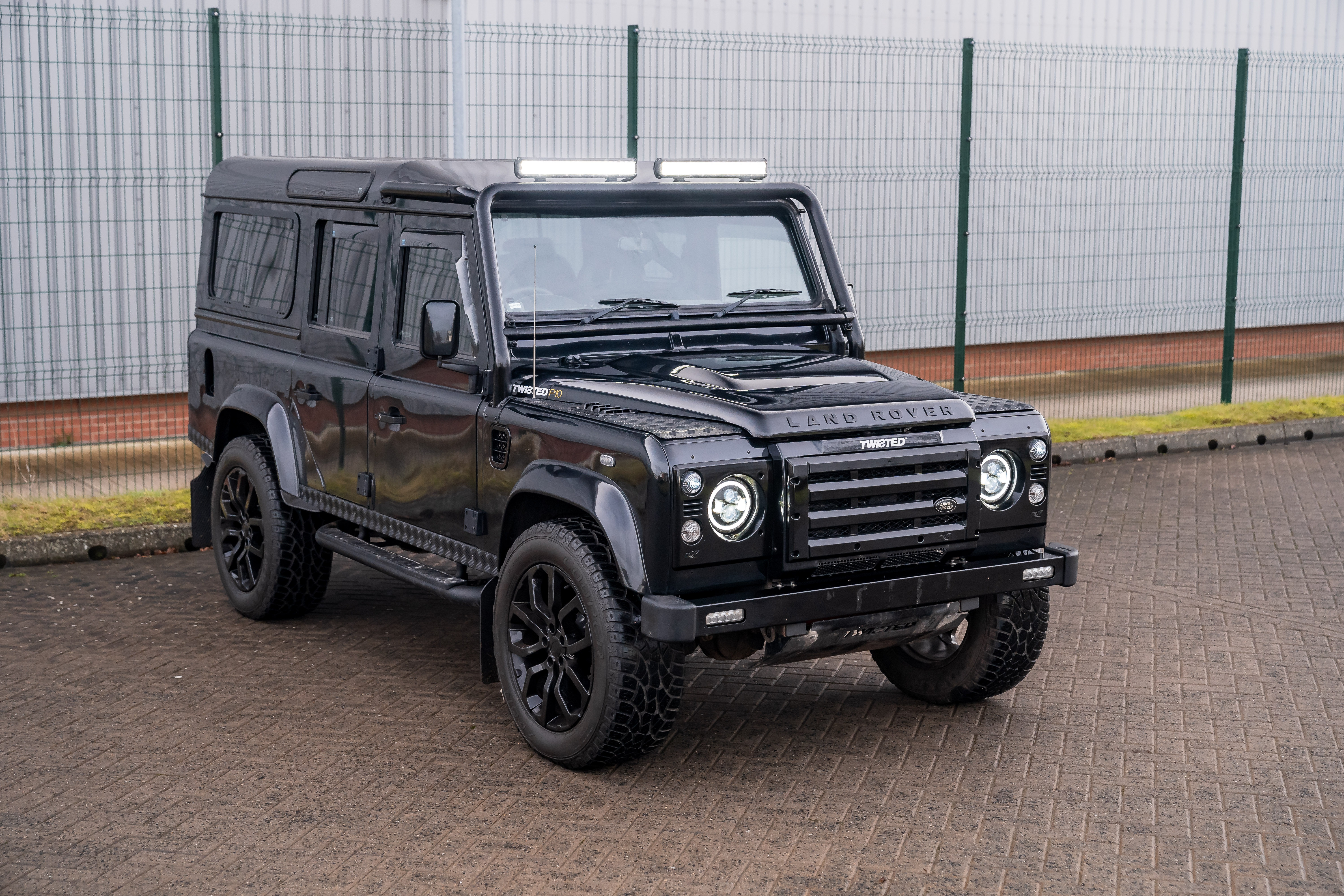 2012 LAND ROVER DEFENDER 110 XS 'TWISTED P10'