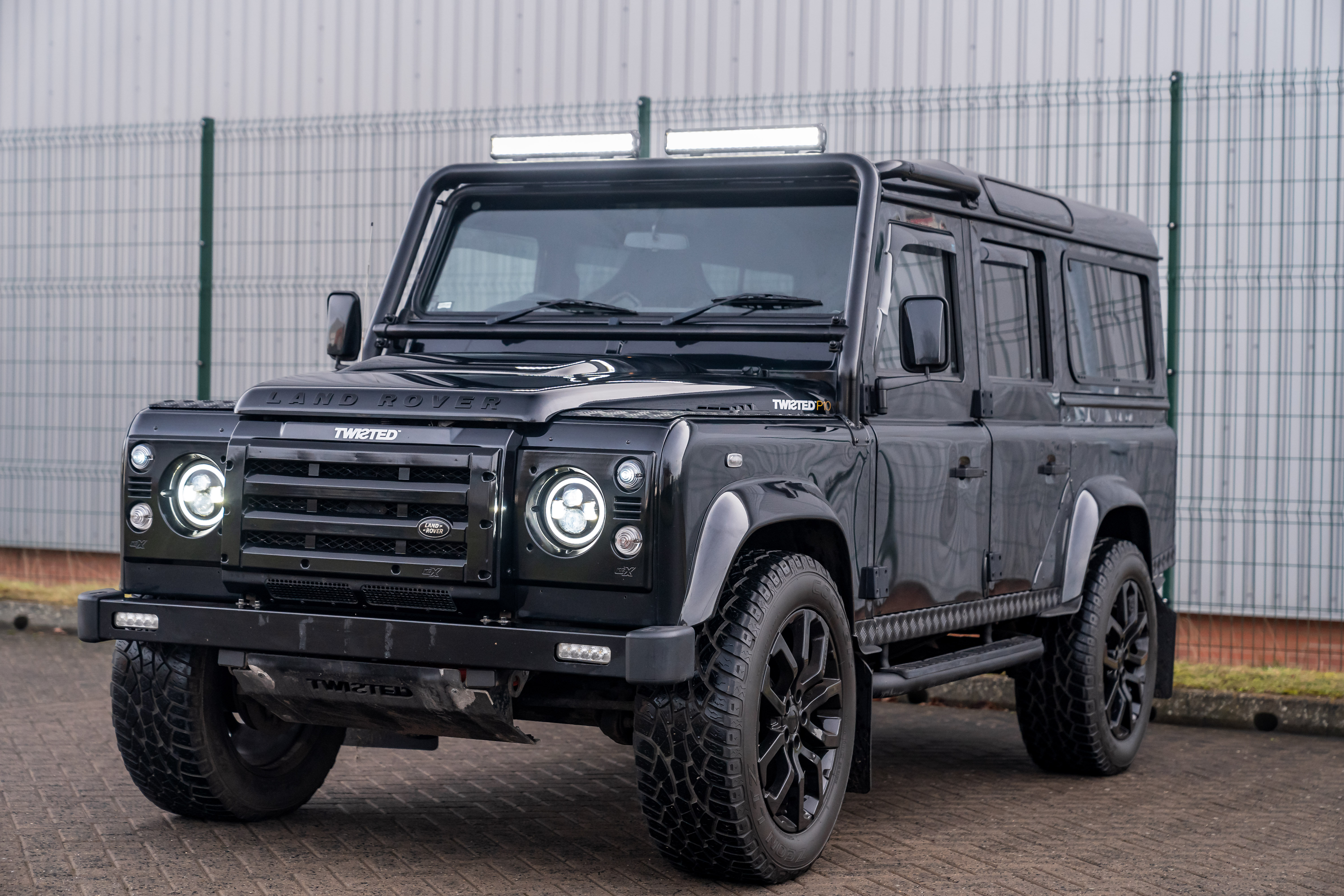 2012 LAND ROVER DEFENDER 110 XS 'TWISTED P10'