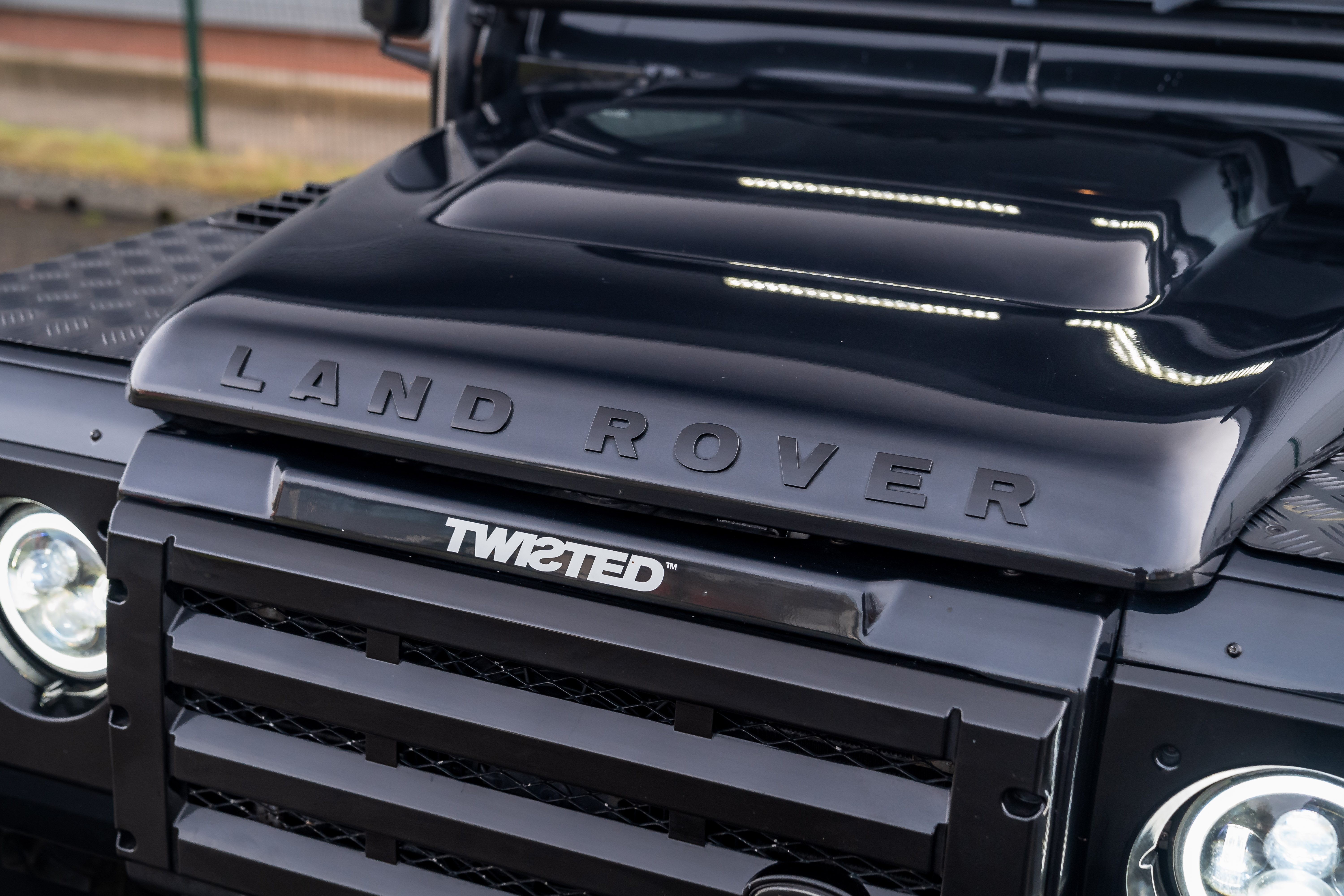 2012 LAND ROVER DEFENDER 110 XS 'TWISTED P10'