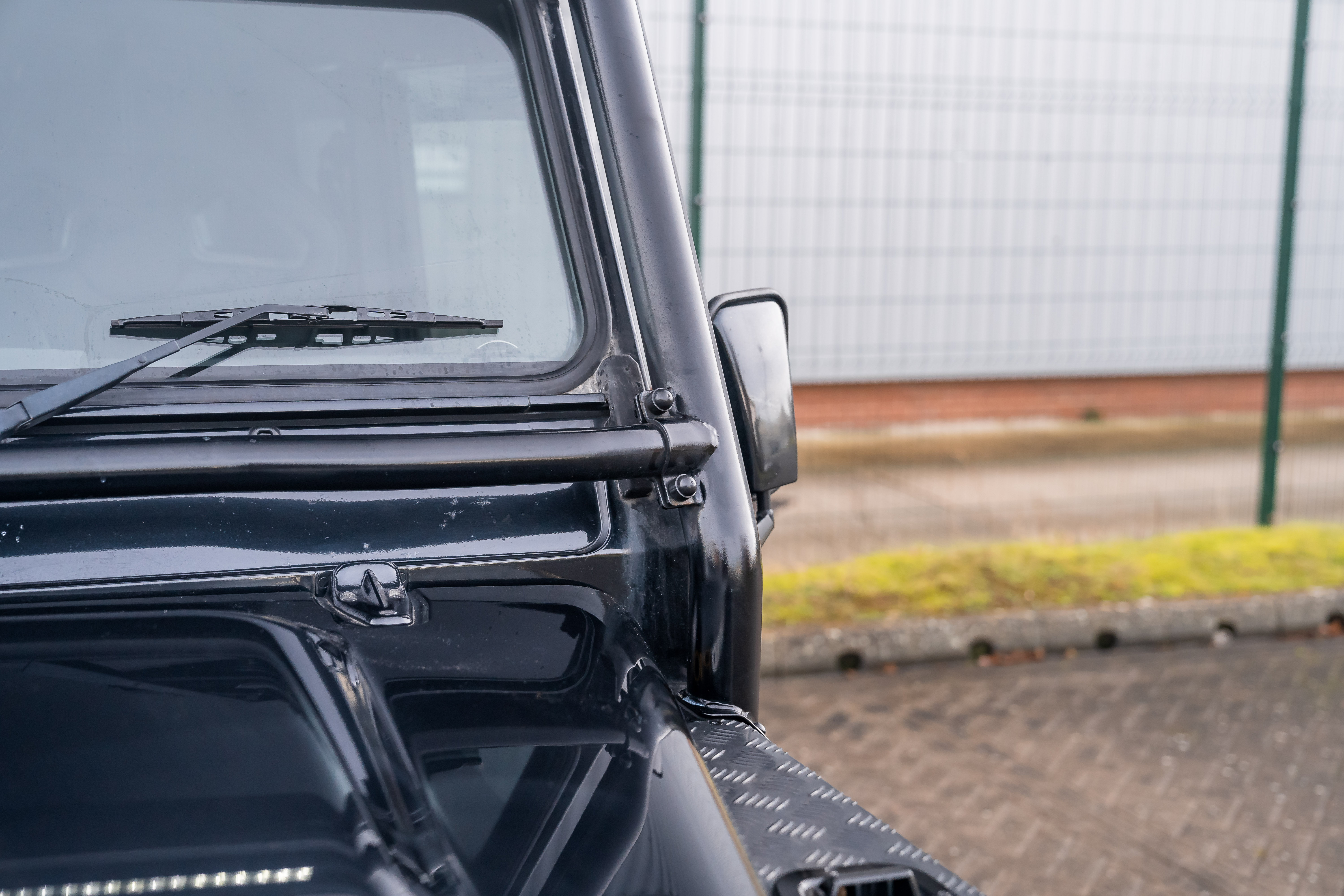 2012 LAND ROVER DEFENDER 110 XS 'TWISTED P10'