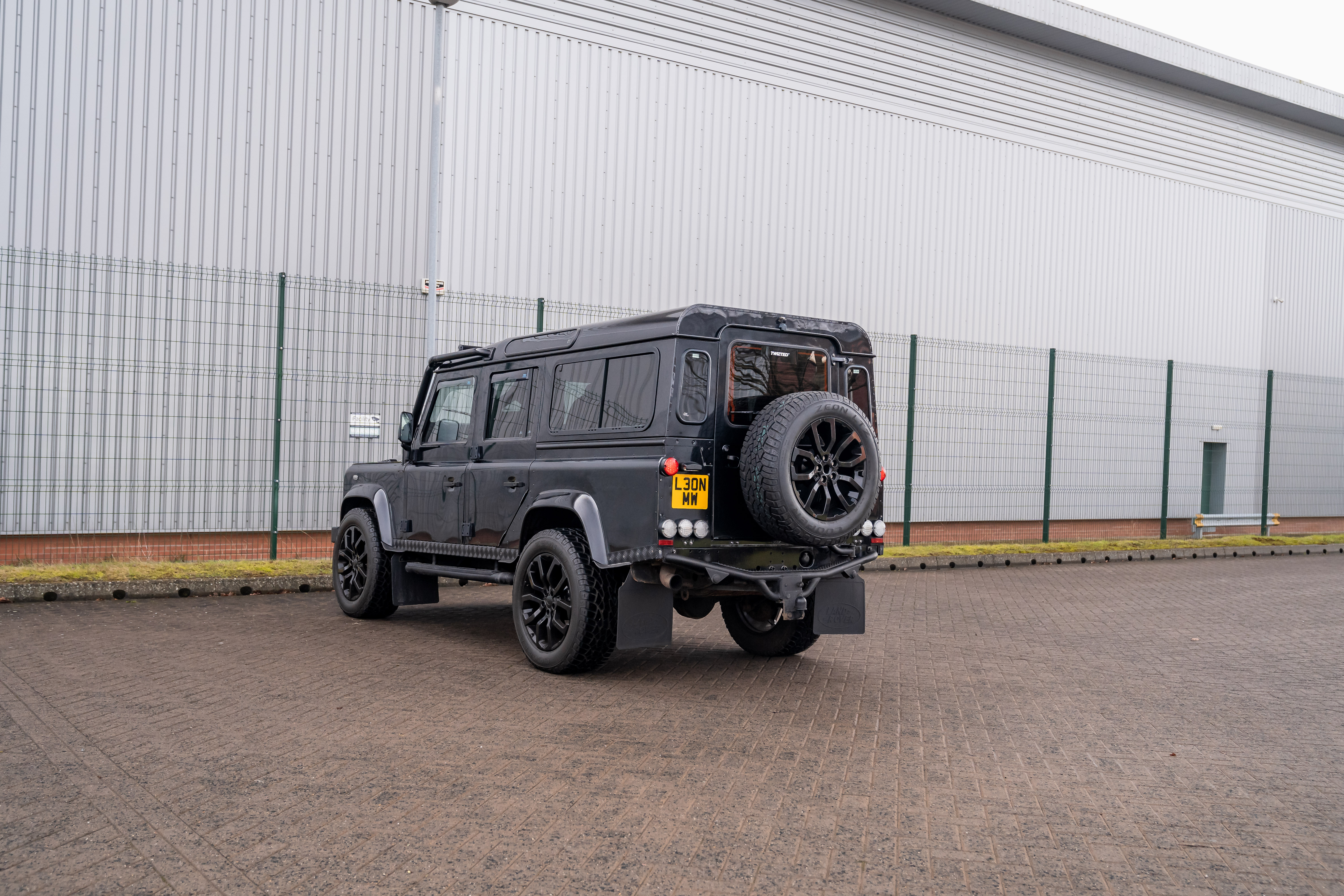 2012 LAND ROVER DEFENDER 110 XS 'TWISTED P10'