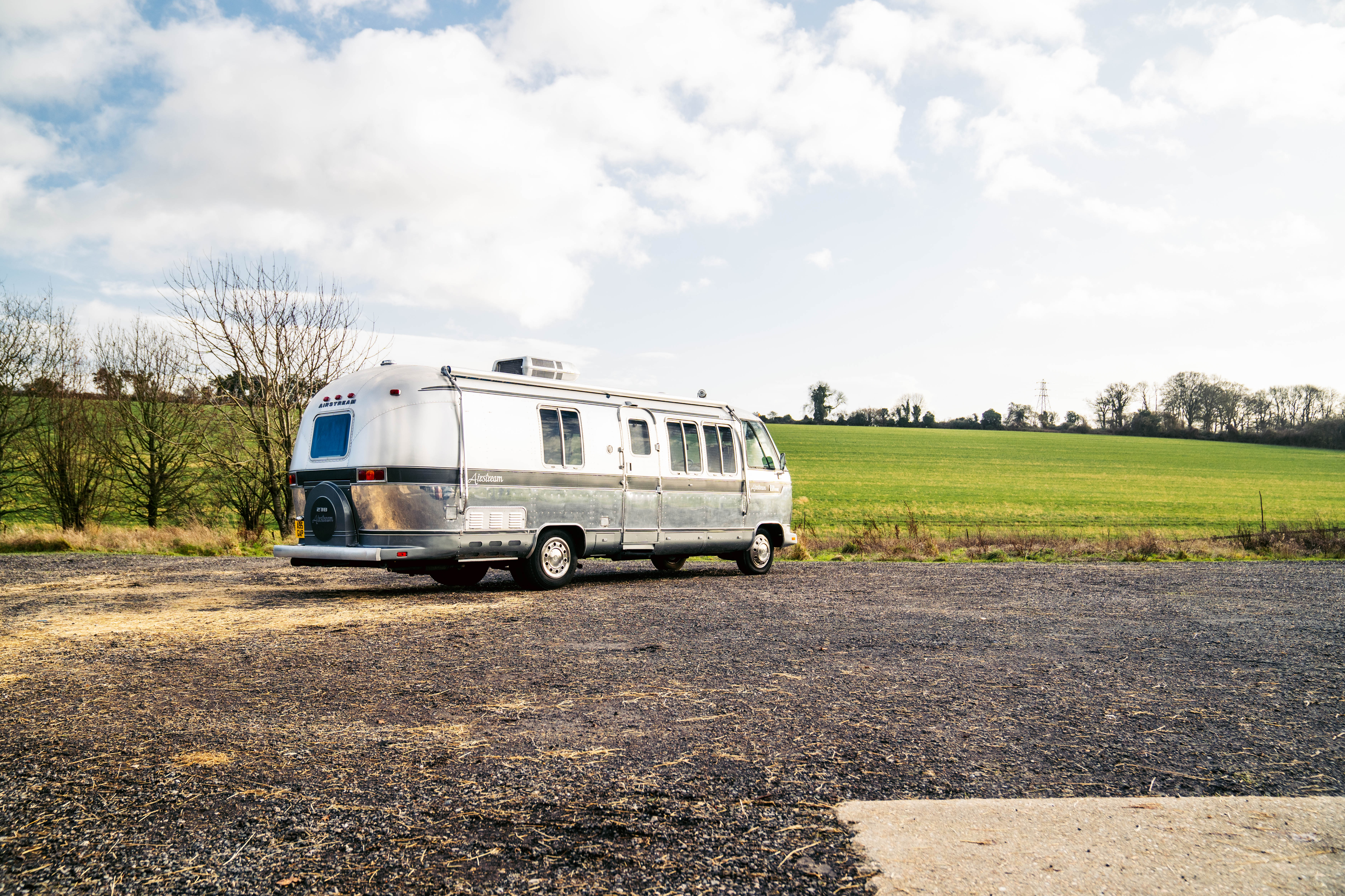 1984 CHEVROLET AIRSTREAM 270 EXCELLA