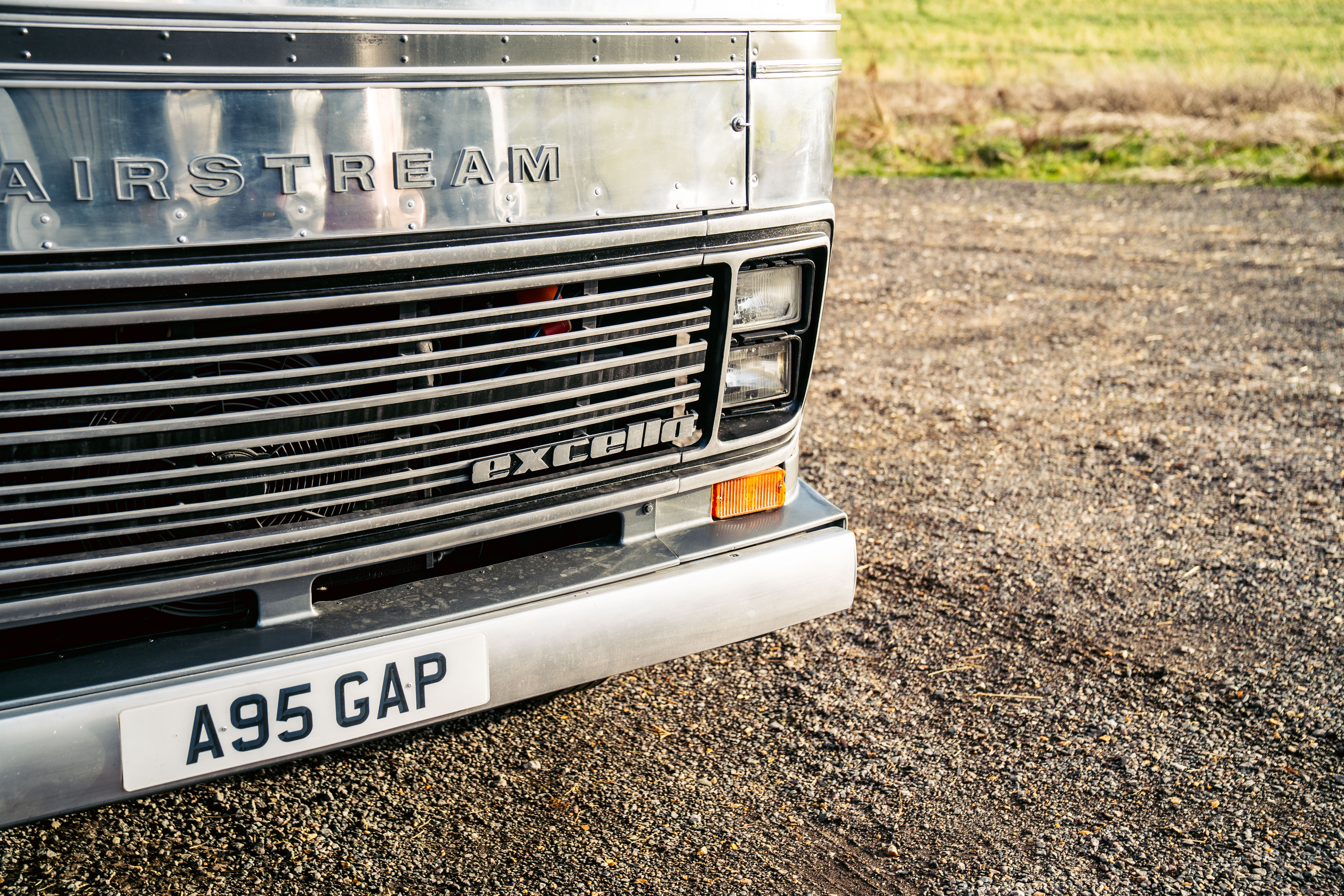 1984 CHEVROLET AIRSTREAM 270 EXCELLA