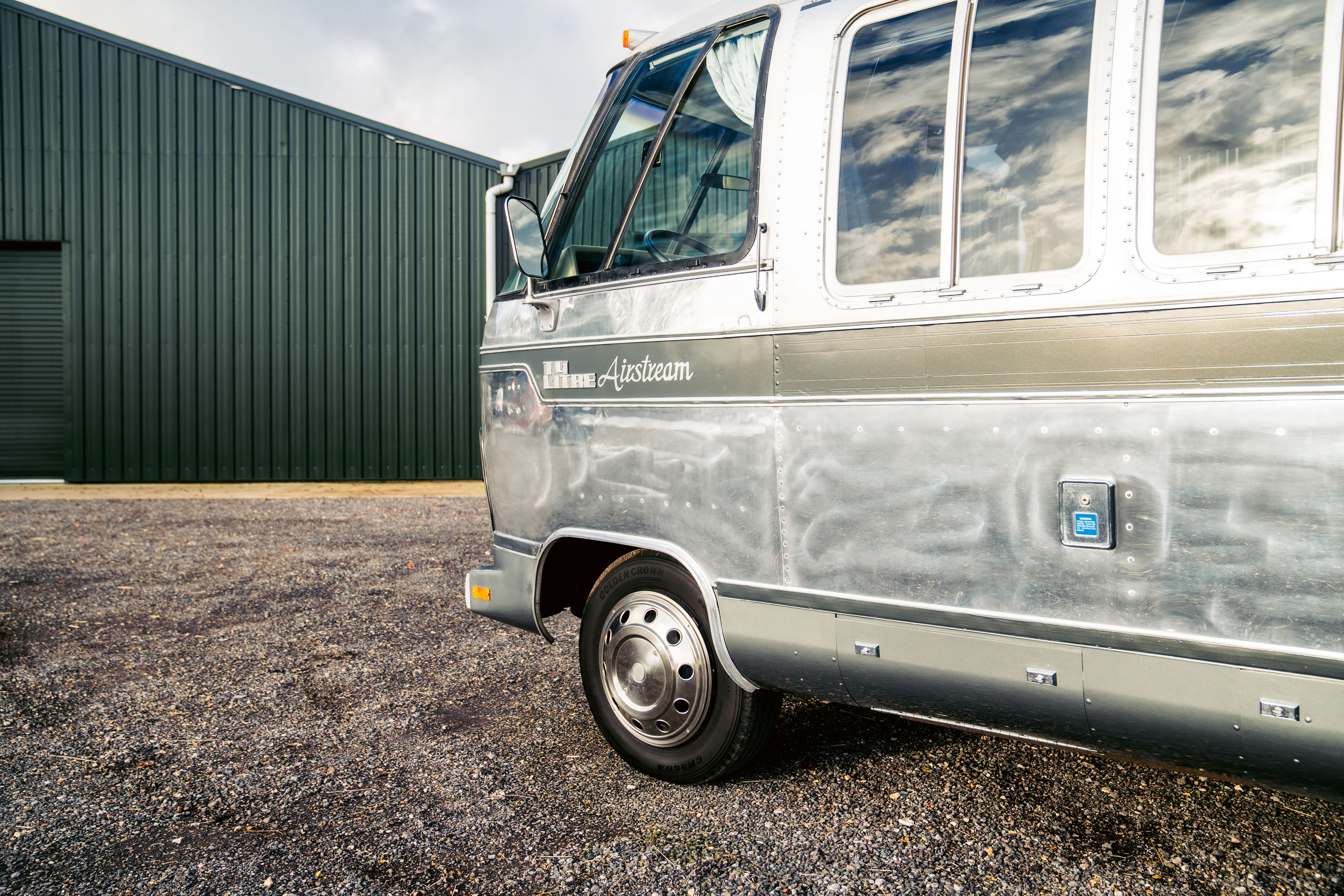 1984 CHEVROLET AIRSTREAM 270 EXCELLA