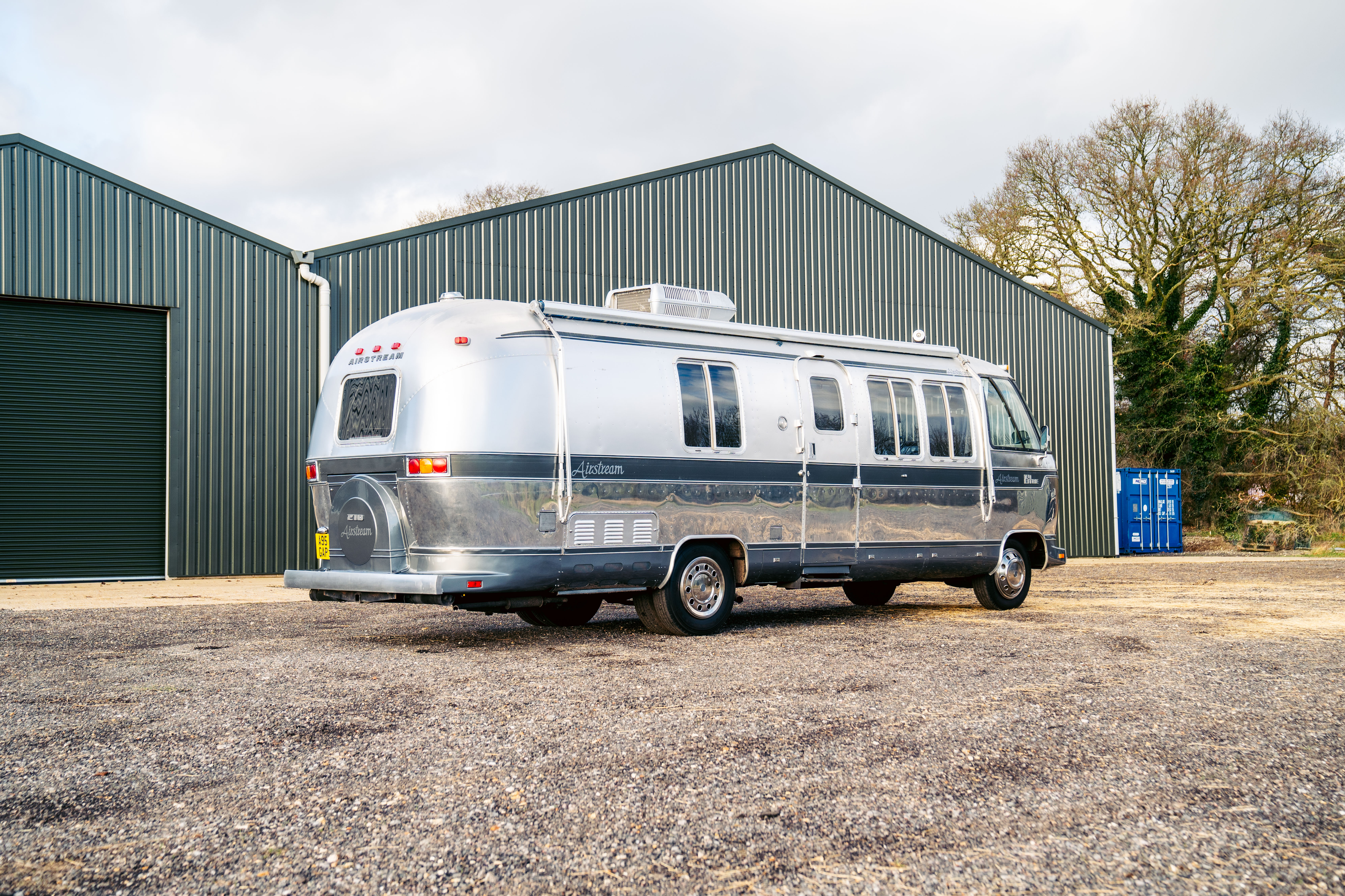 1984 CHEVROLET AIRSTREAM 270 EXCELLA