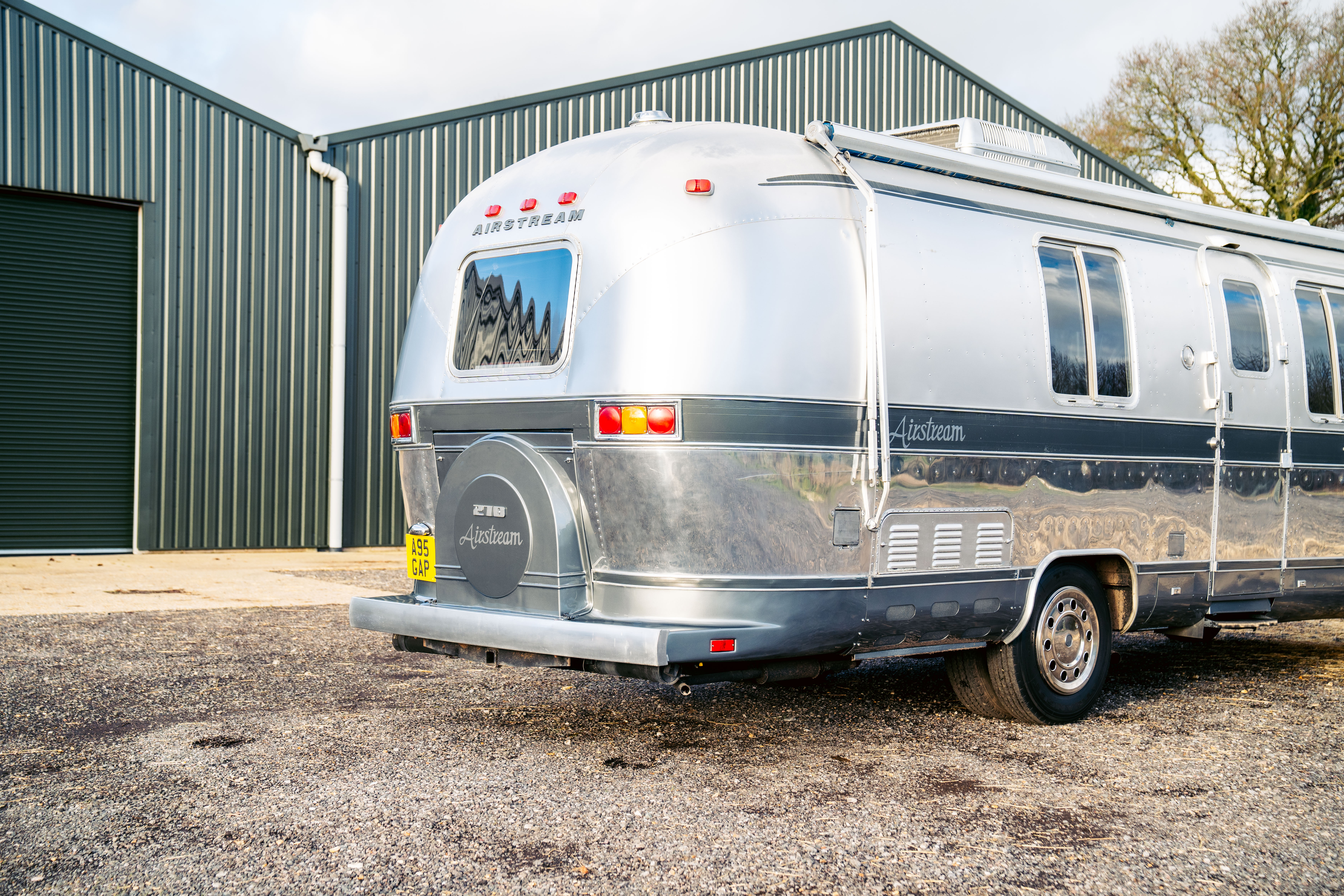 1984 CHEVROLET AIRSTREAM 270 EXCELLA