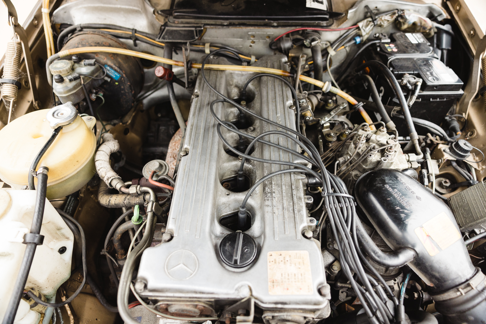 1984 MERCEDES-BENZ (R107) 280 SL