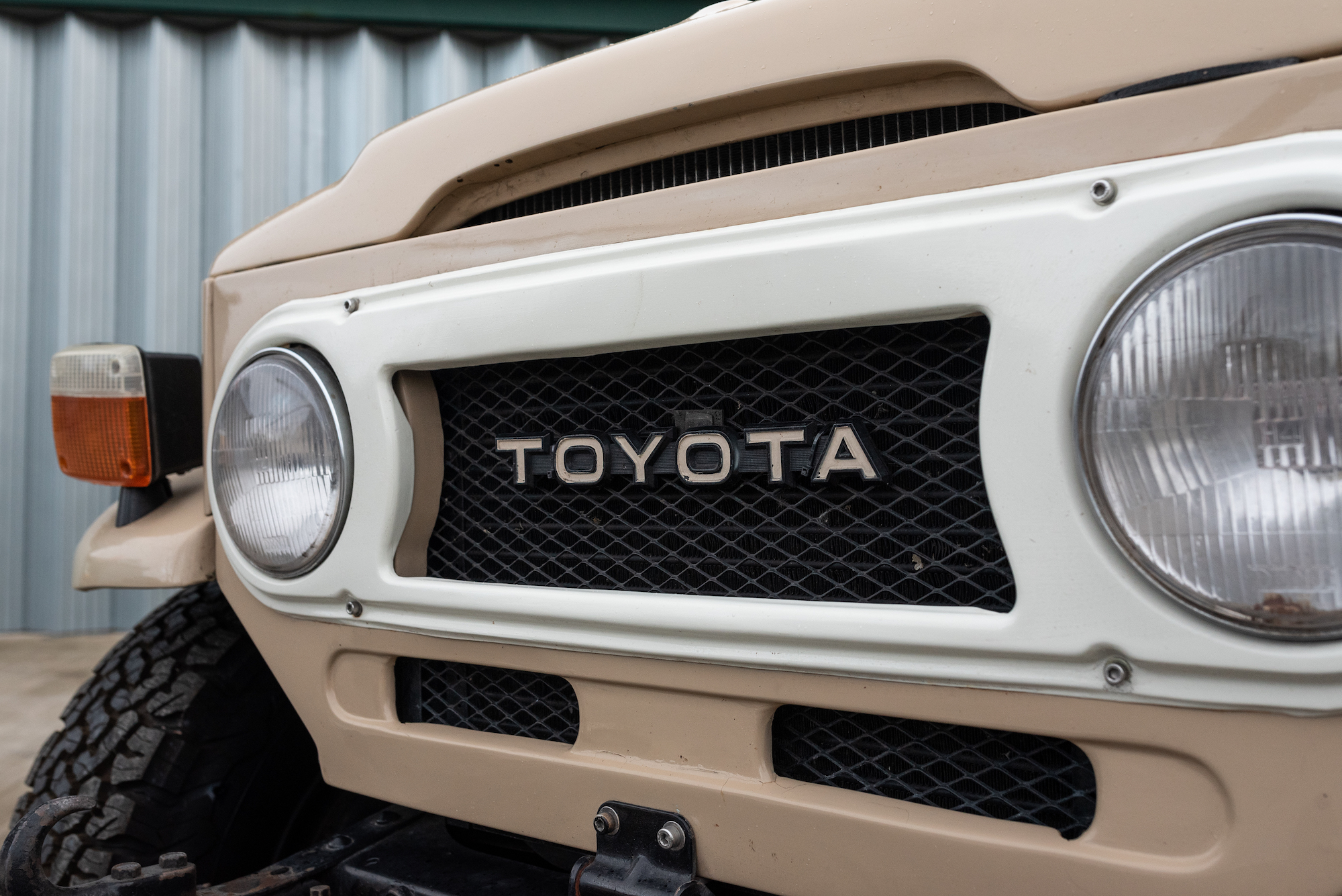 1979 TOYOTA FJ40 LAND CRUISER