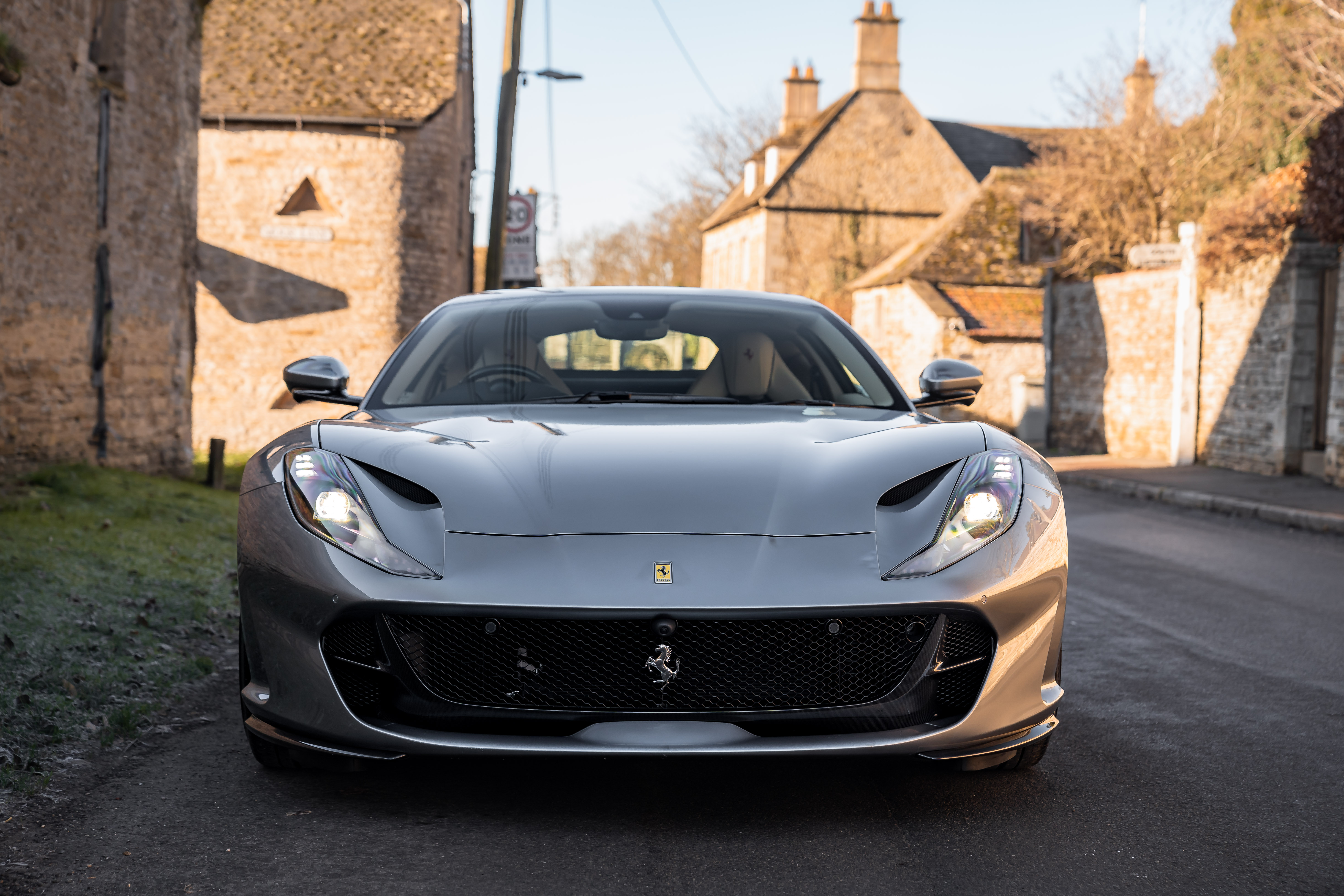2020 FERRARI 812 SUPERFAST - 279 MILES