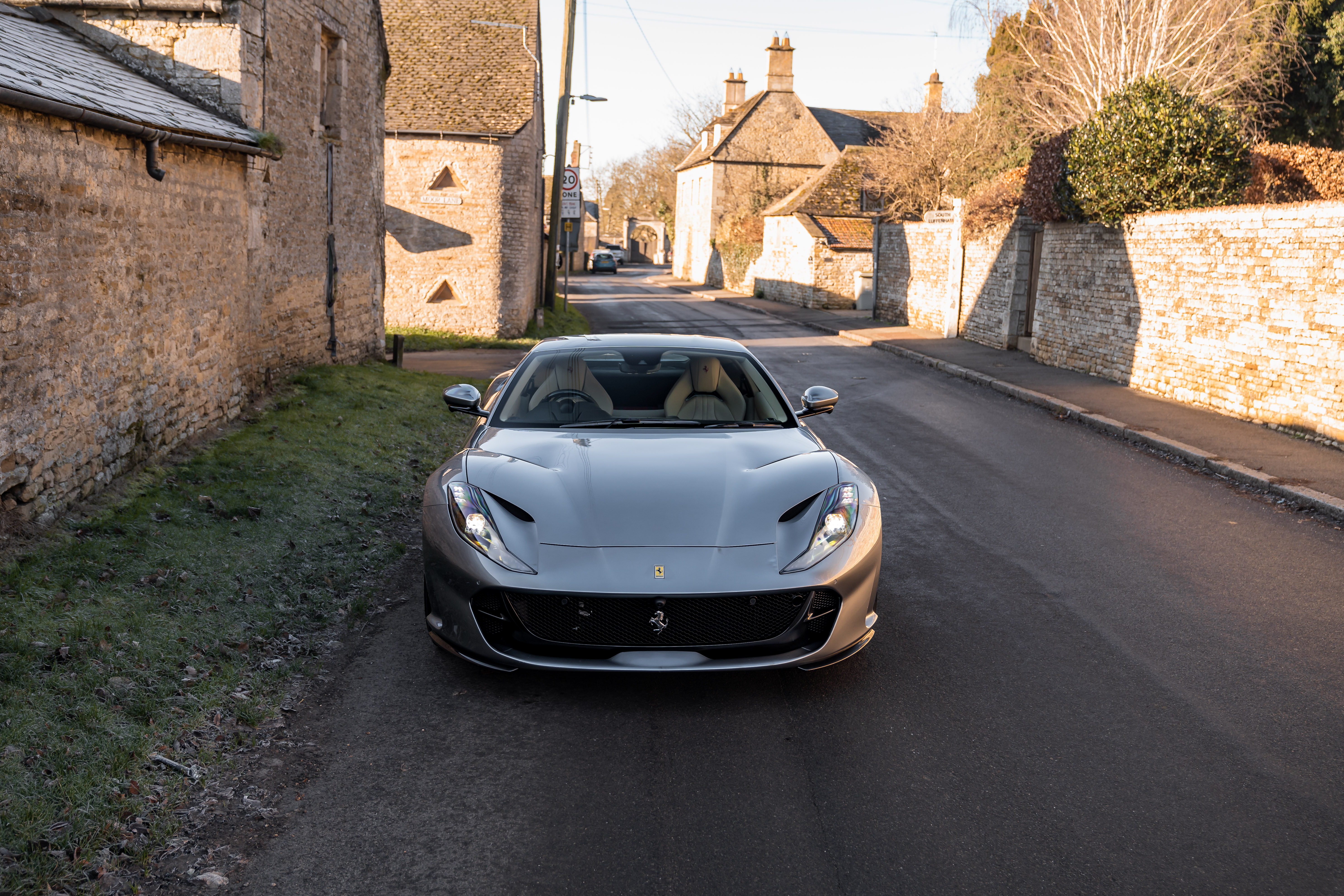 2020 FERRARI 812 SUPERFAST - 279 MILES