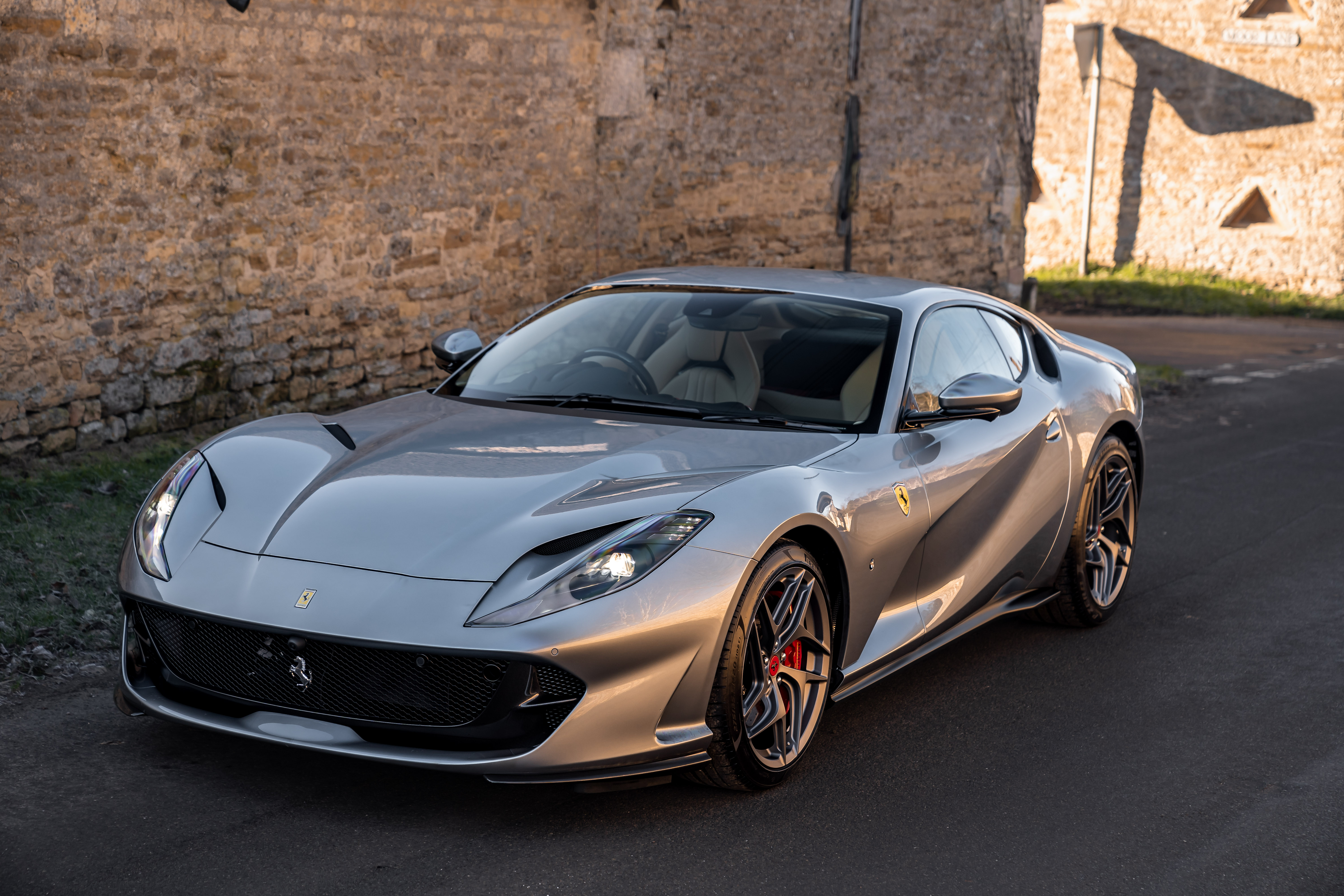 2020 FERRARI 812 SUPERFAST - 279 MILES