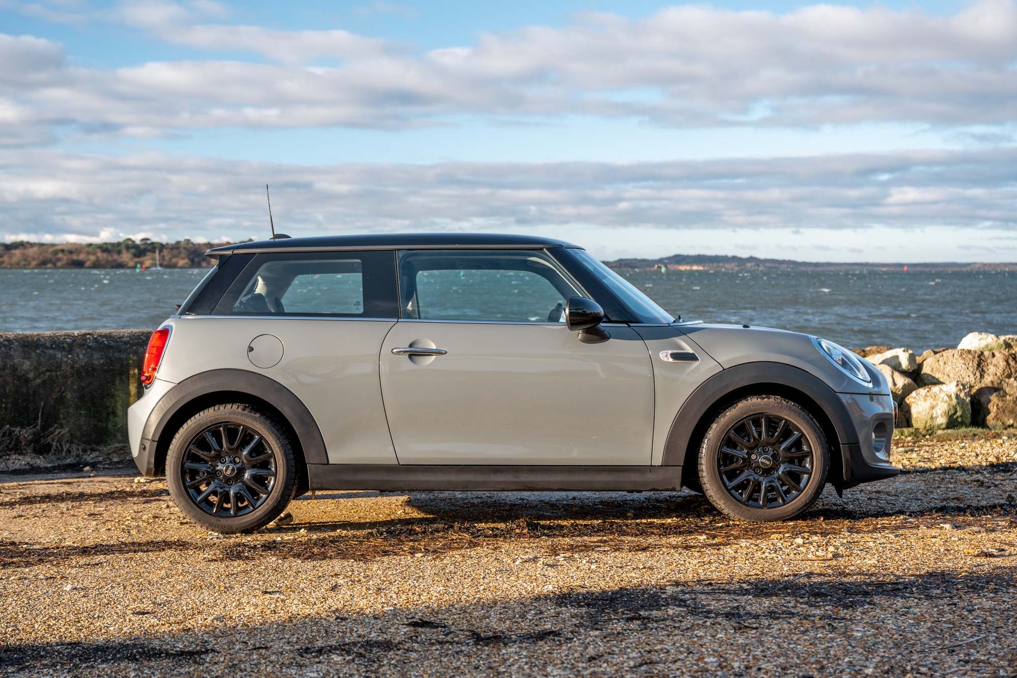 2018 MINI COOPER - 19,503 MILES