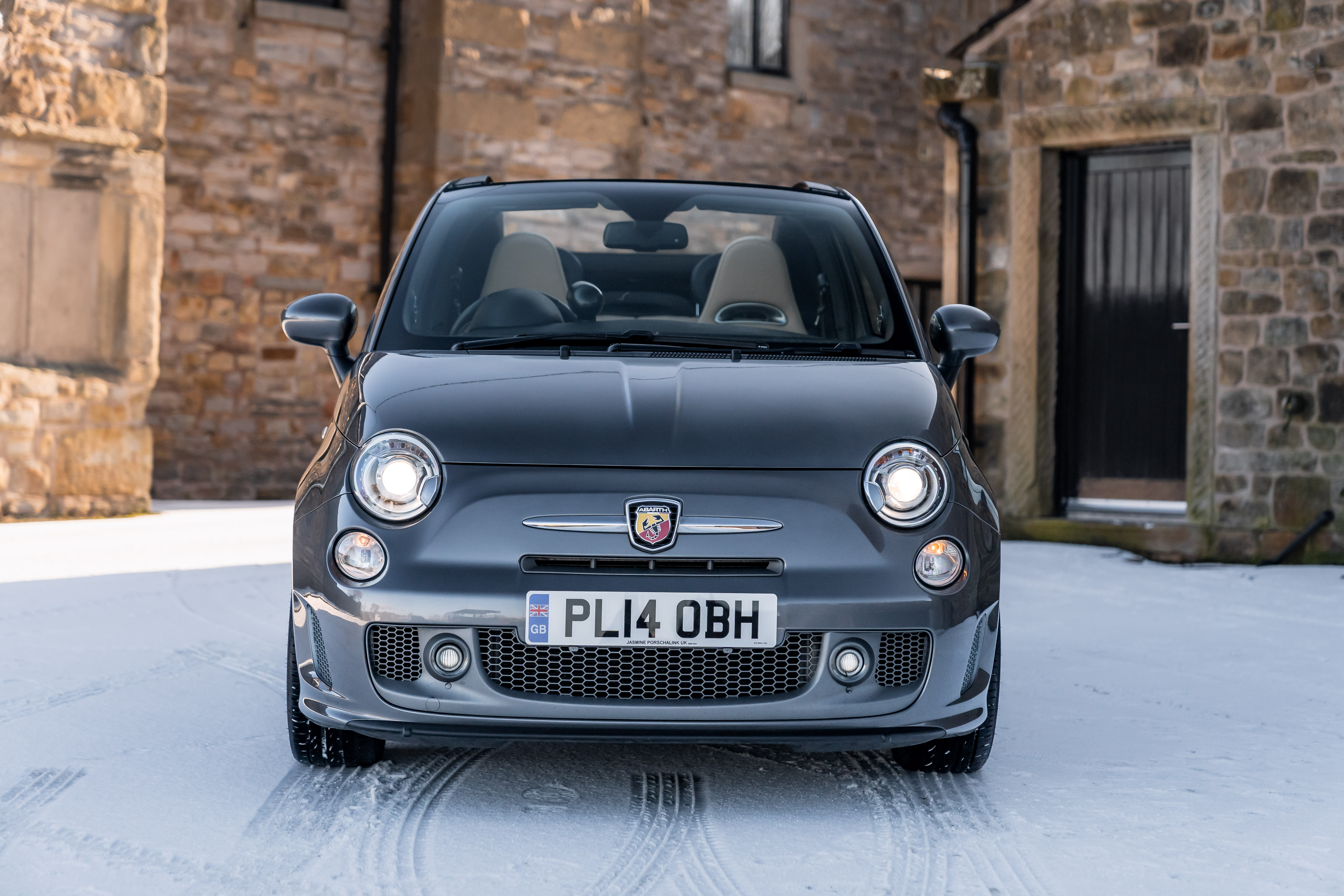 2014 ABARTH 695 EDIZIONE MASERATI
