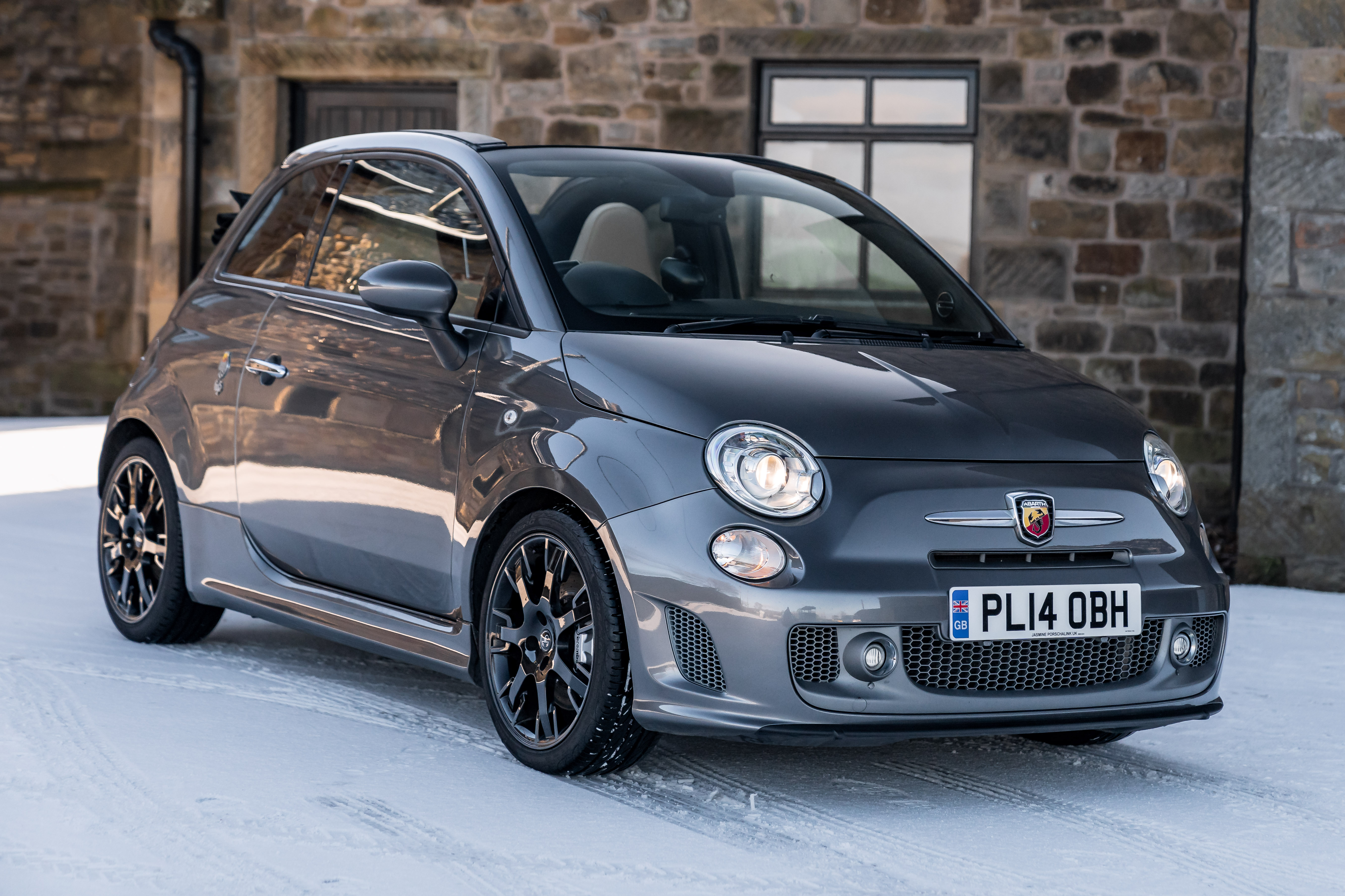 2014 ABARTH 695 EDIZIONE MASERATI