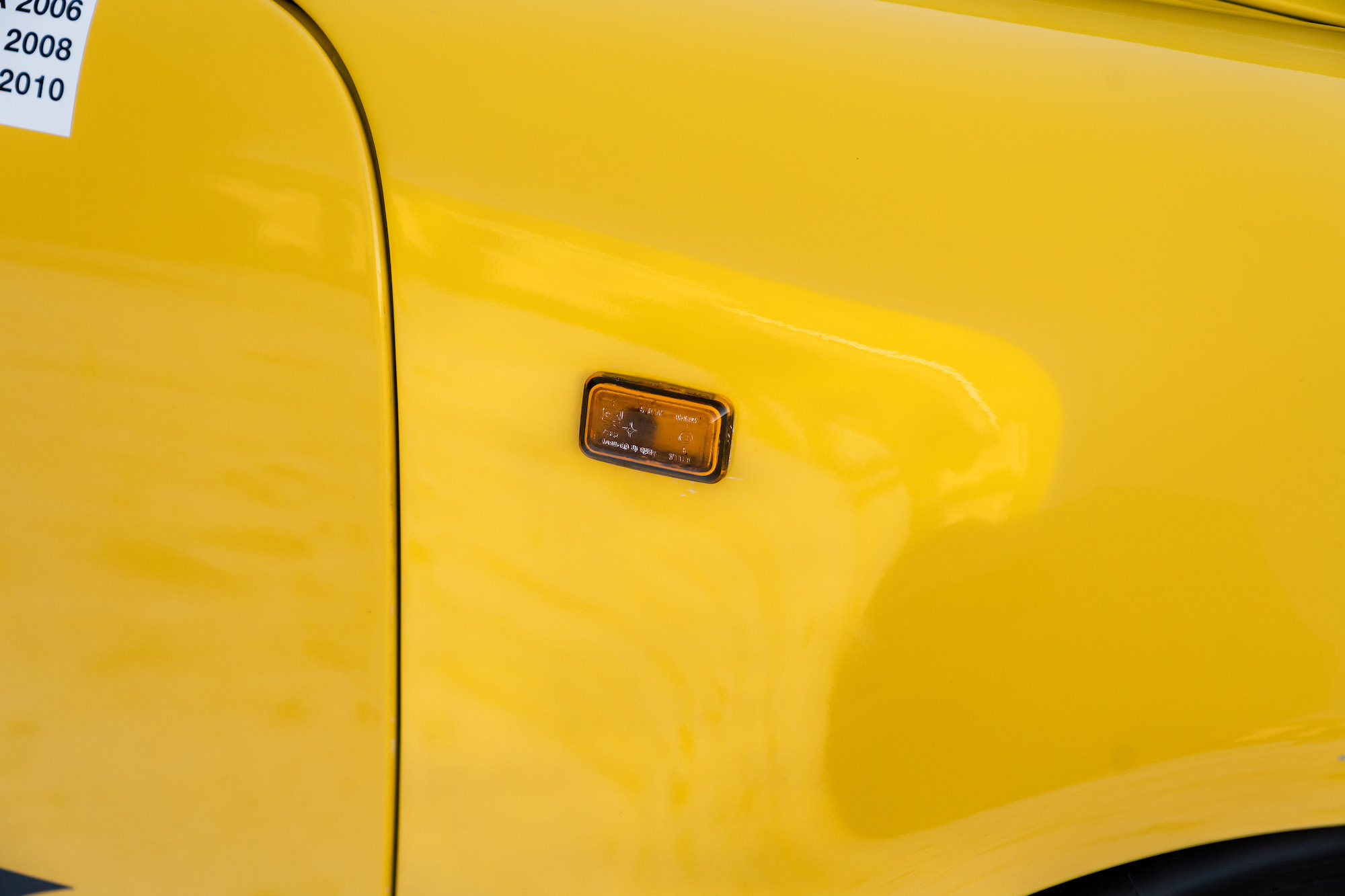 1975 Porsche 911 MFI - RSR IROC REPLICA