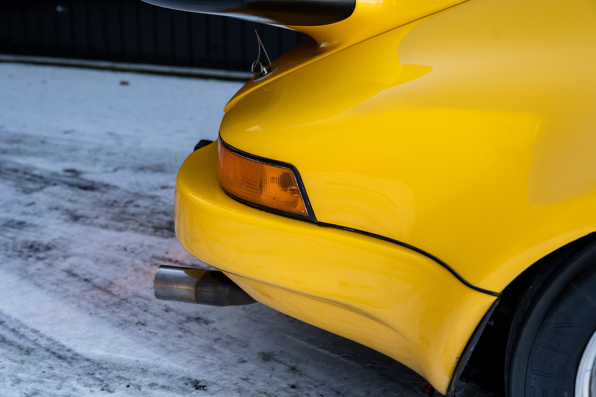 1975 Porsche 911 MFI - RSR IROC REPLICA