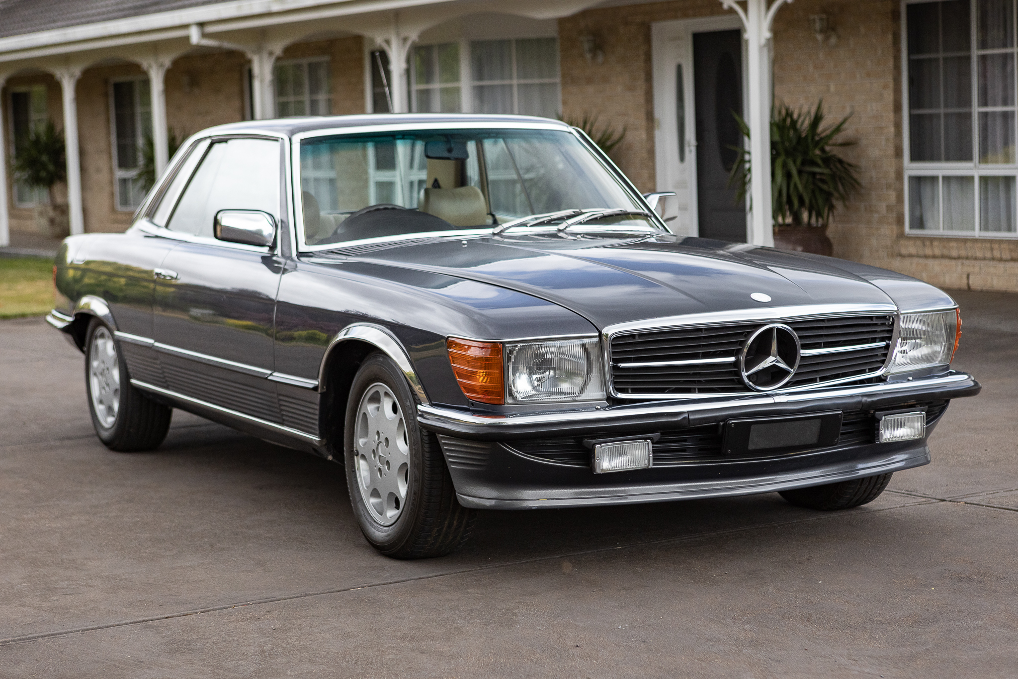1981 MERCEDES-BENZ (R107) 380 SLC