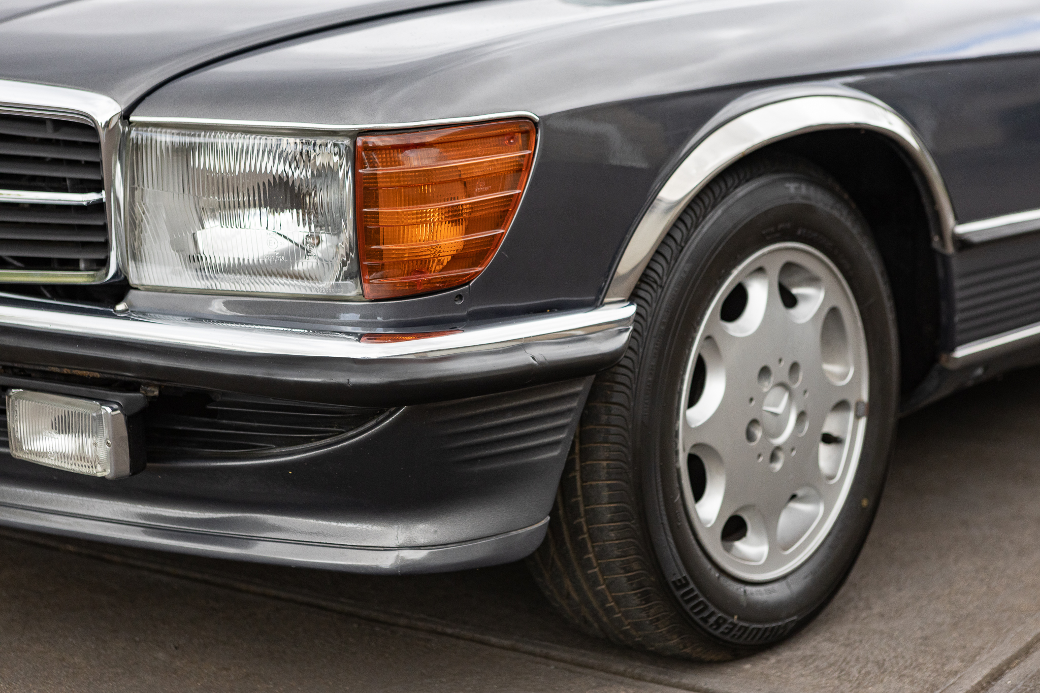 1981 MERCEDES-BENZ (R107) 380 SLC