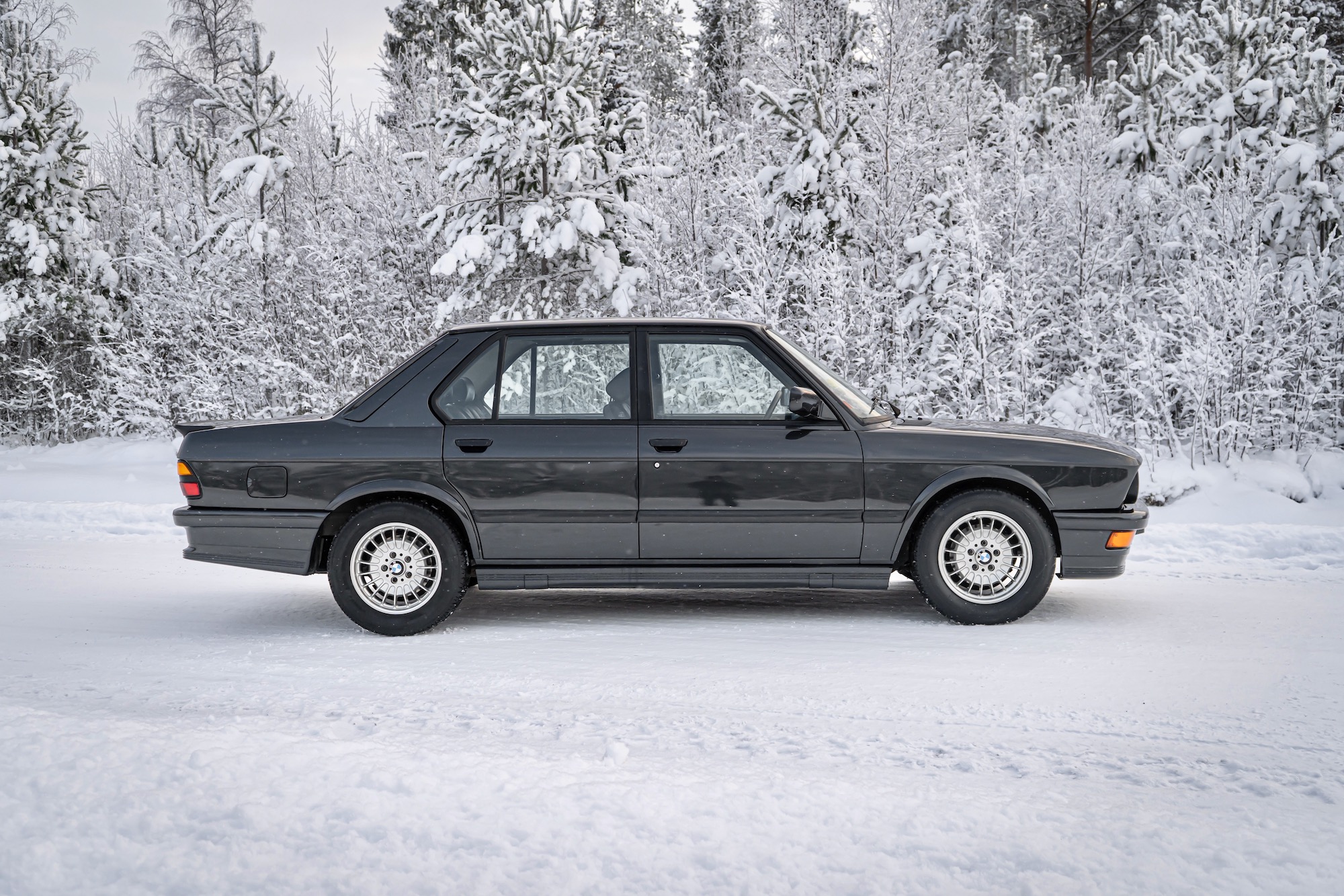 1986 BMW (E28) M535I