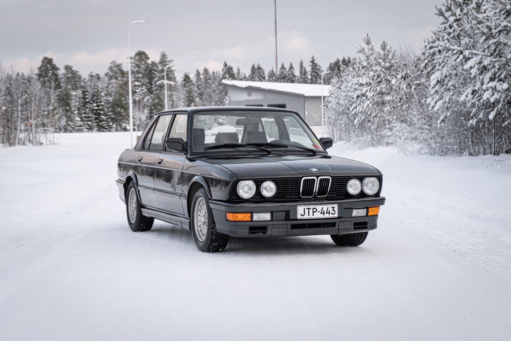 1986 BMW (E28) M535I
