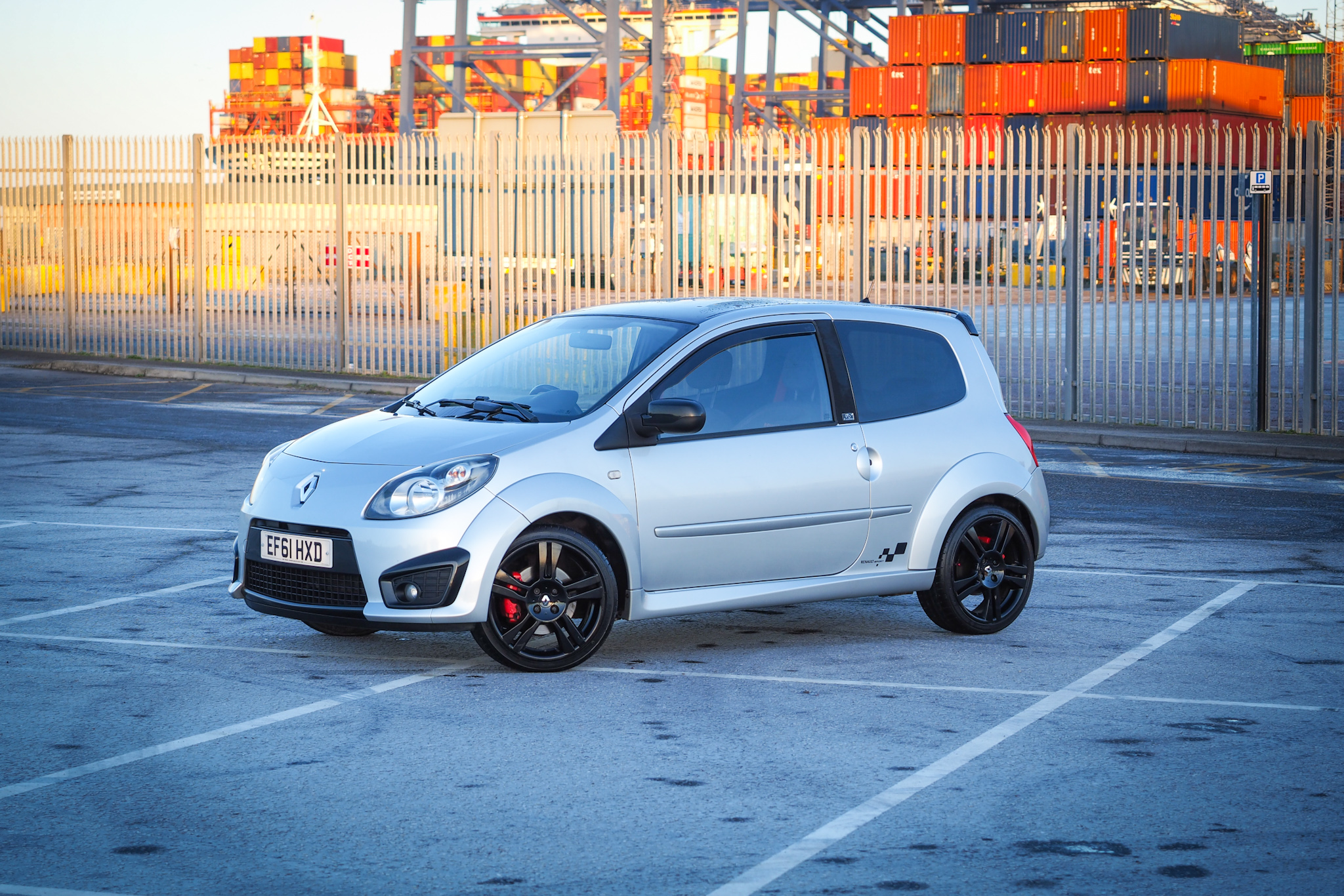 2011 RENAULTSPORT TWINGO 133 CUP - SILVERSTONE GP EDITION