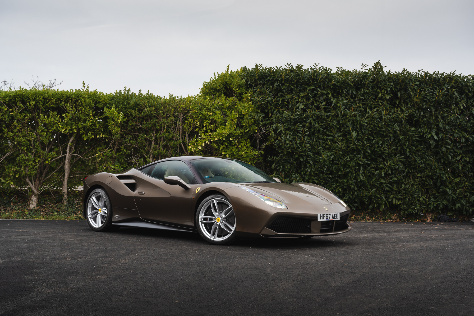 2017 FERRARI 488 GTB - 70TH ANNIVERSARY - 1,034 MILES