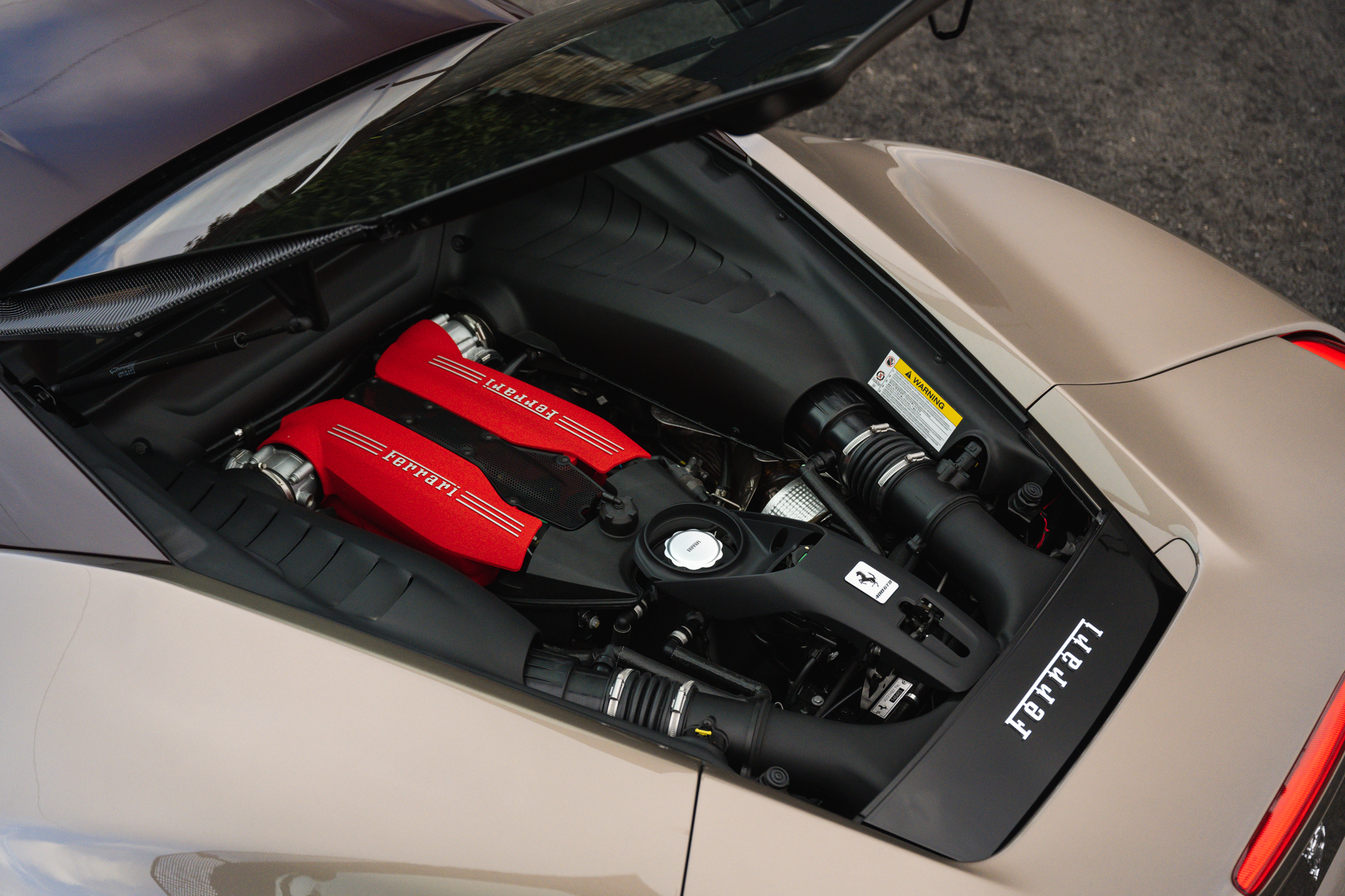 2017 FERRARI 488 GTB - 70TH ANNIVERSARY - 1,034 MILES