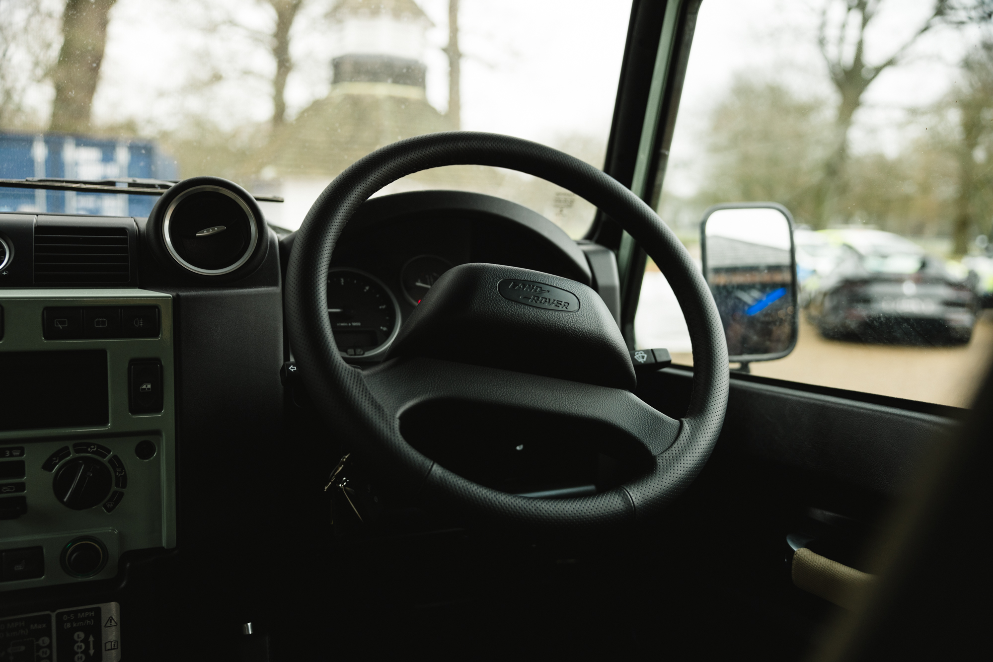 2015 LAND ROVER DEFENDER 90 HERITAGE - 18 MILES