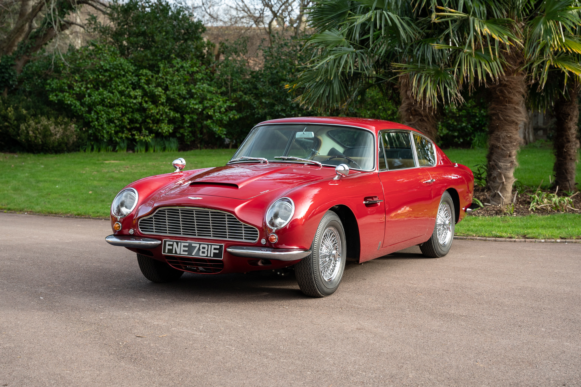 1968 ASTON MARTIN DB6