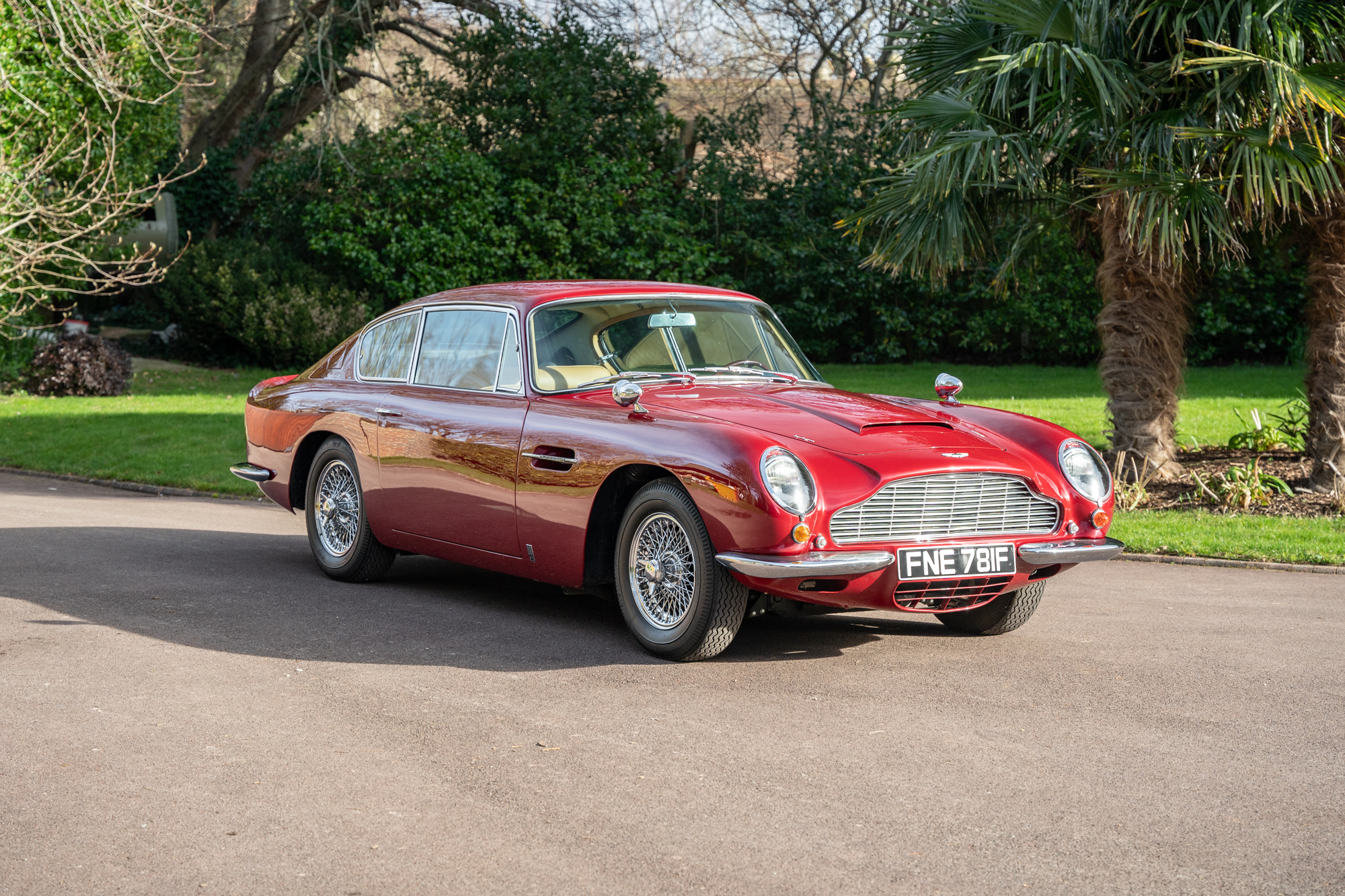 1968 ASTON MARTIN DB6