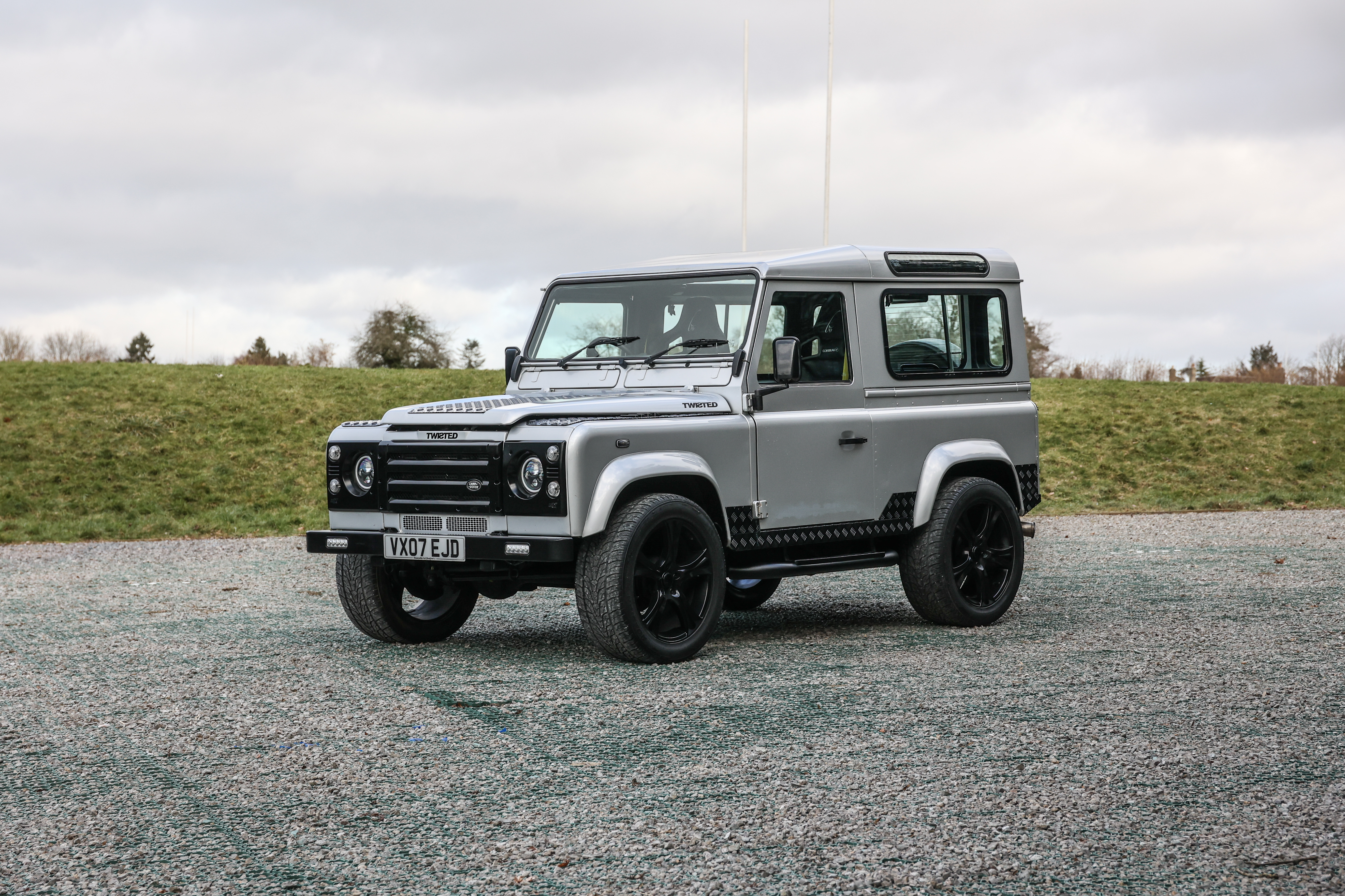2007 LAND ROVER DEFENDER 90 TD5 STATION WAGON - TWISTED UPGRADES