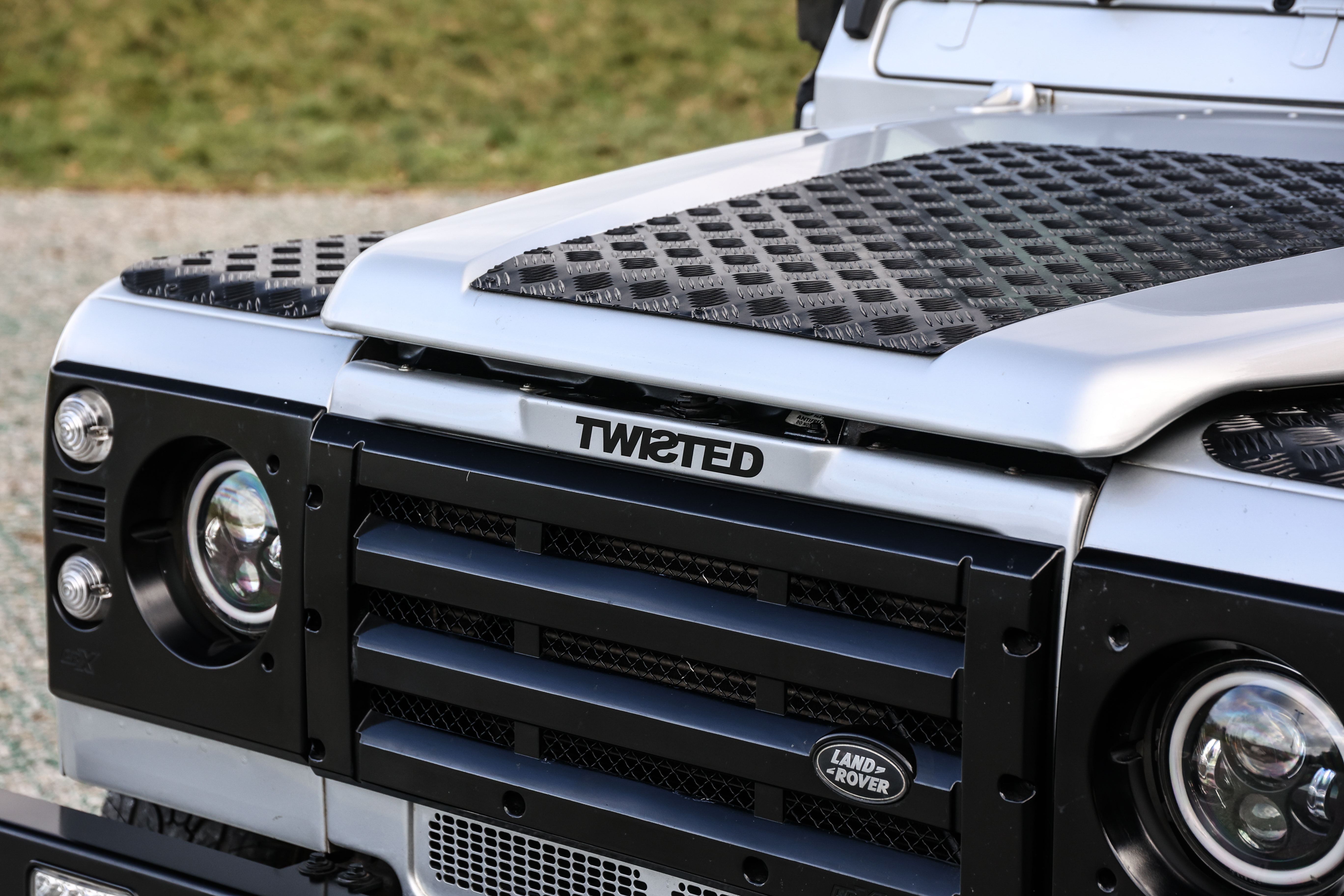 2007 LAND ROVER DEFENDER 90 TD5 STATION WAGON - TWISTED UPGRADES for ...