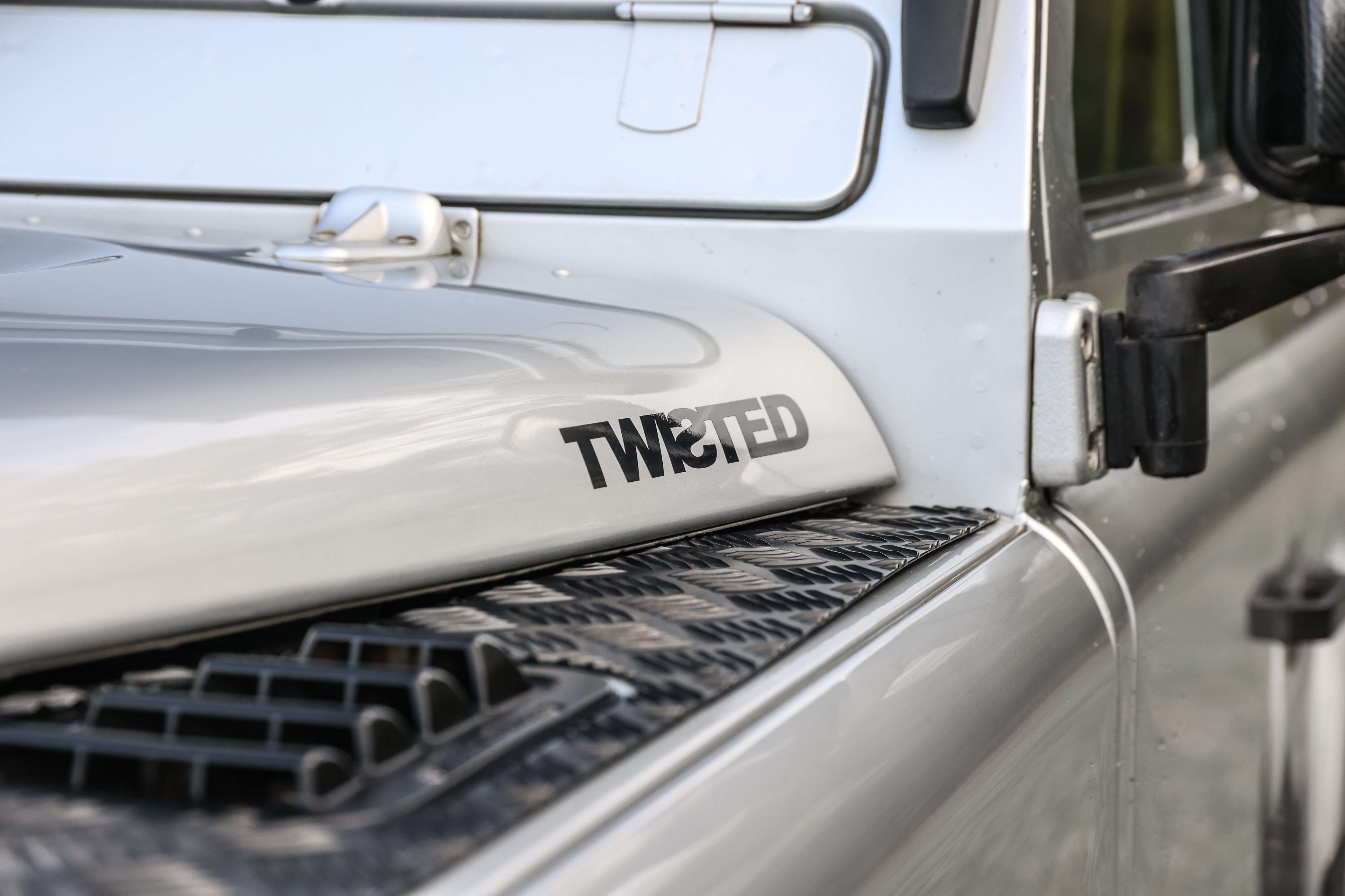 2007 LAND ROVER DEFENDER 90 TD5 STATION WAGON - TWISTED UPGRADES for ...