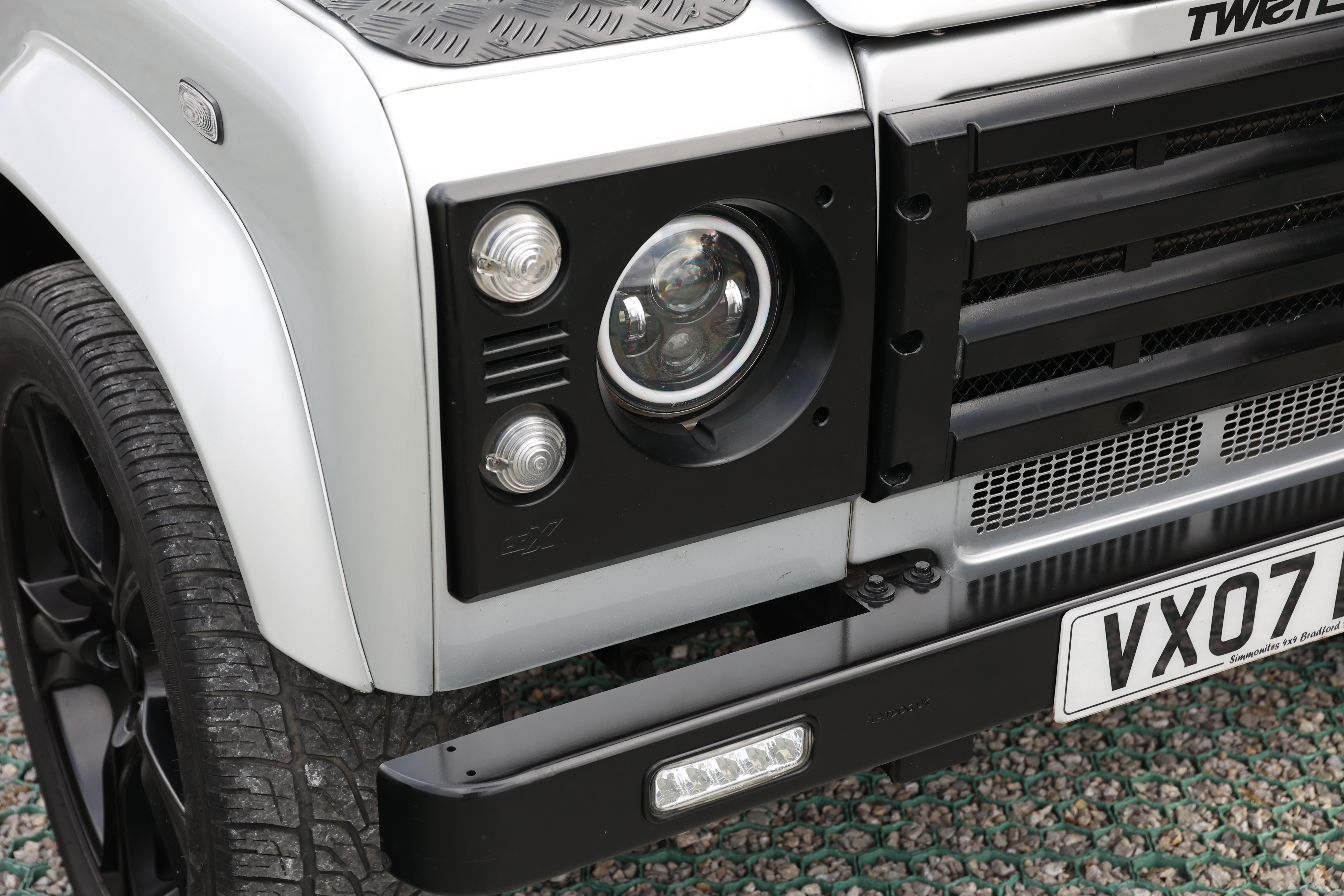 2007 LAND ROVER DEFENDER 90 TD5 STATION WAGON - TWISTED UPGRADES