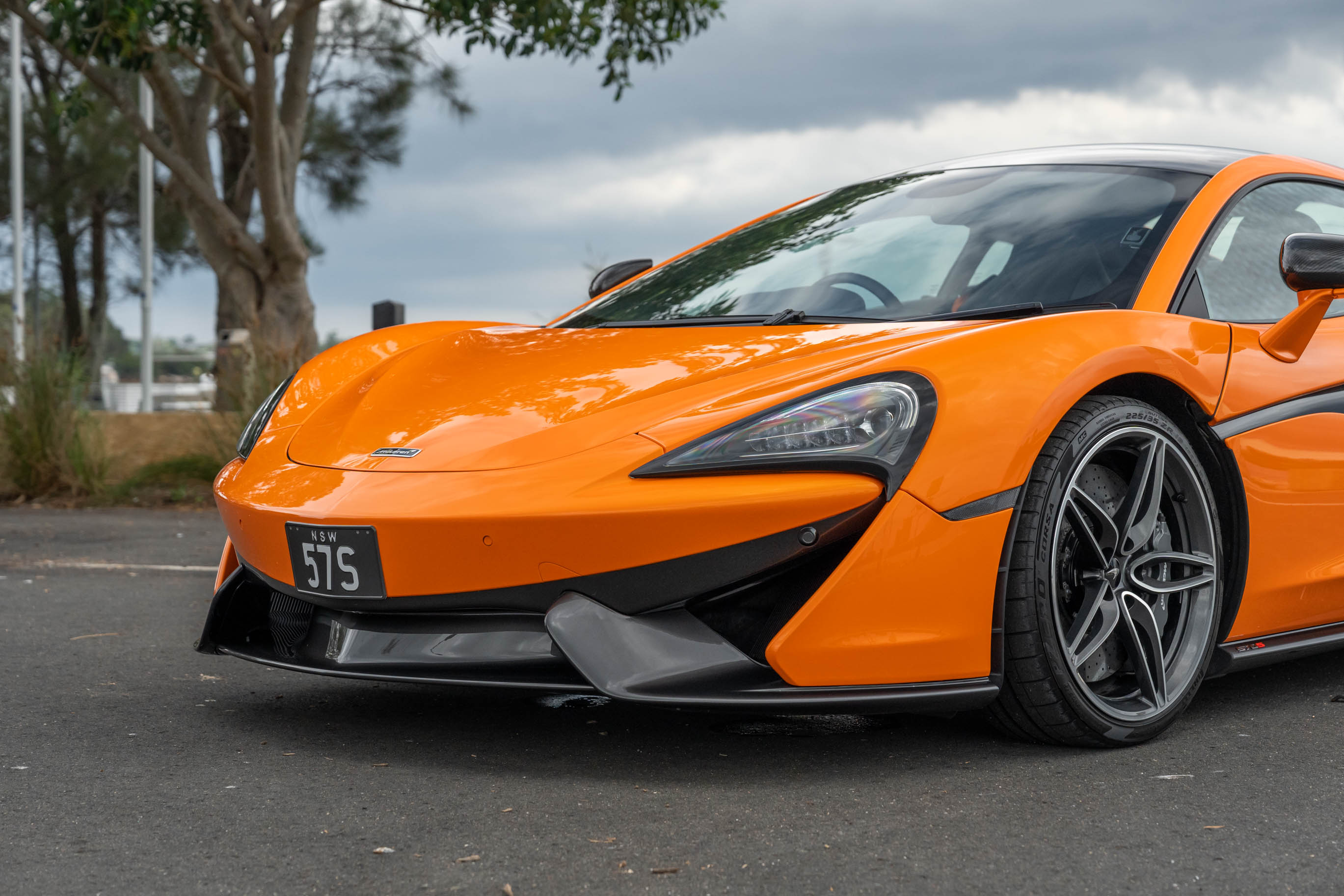 2019 MCLAREN 570S